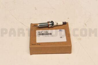 PLUG ASSY-SPARK 1887611090 | Hyundai / KIA Parts | PartSouq