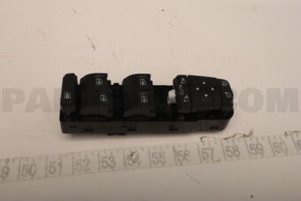 PLATE-ELEC WDW LIFT, DRIVER 254019552R | Renault Parts | PartSouq
