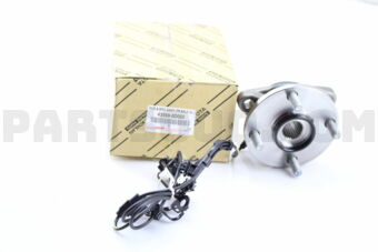HUB SUB-ASSY, FRONT AXLE, RH 435500D050 | Toyota Parts | PartSouq