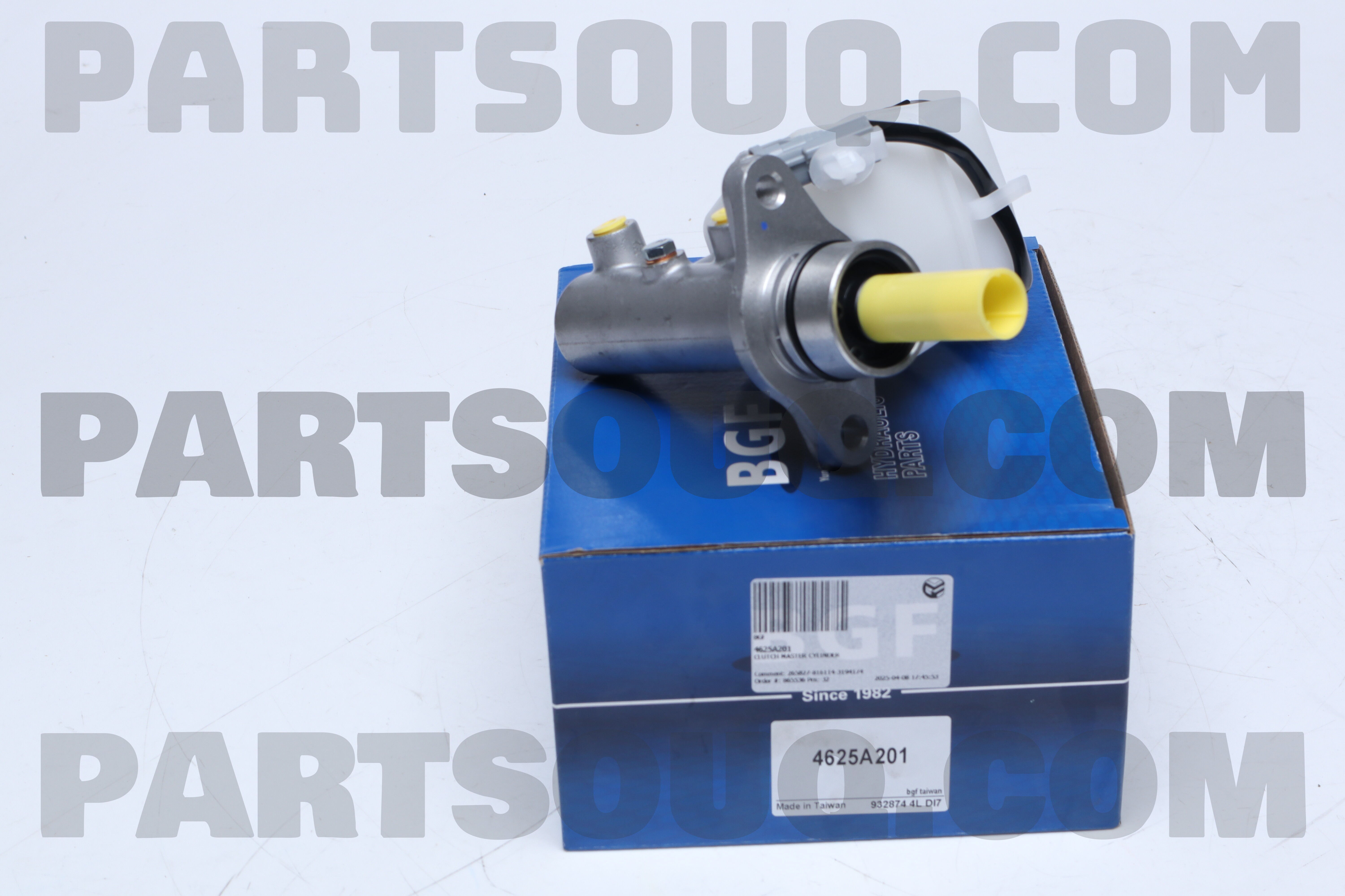 BRAKE MASTER CYLINDER ASSY MR475274 | BGF Parts | PartSouq