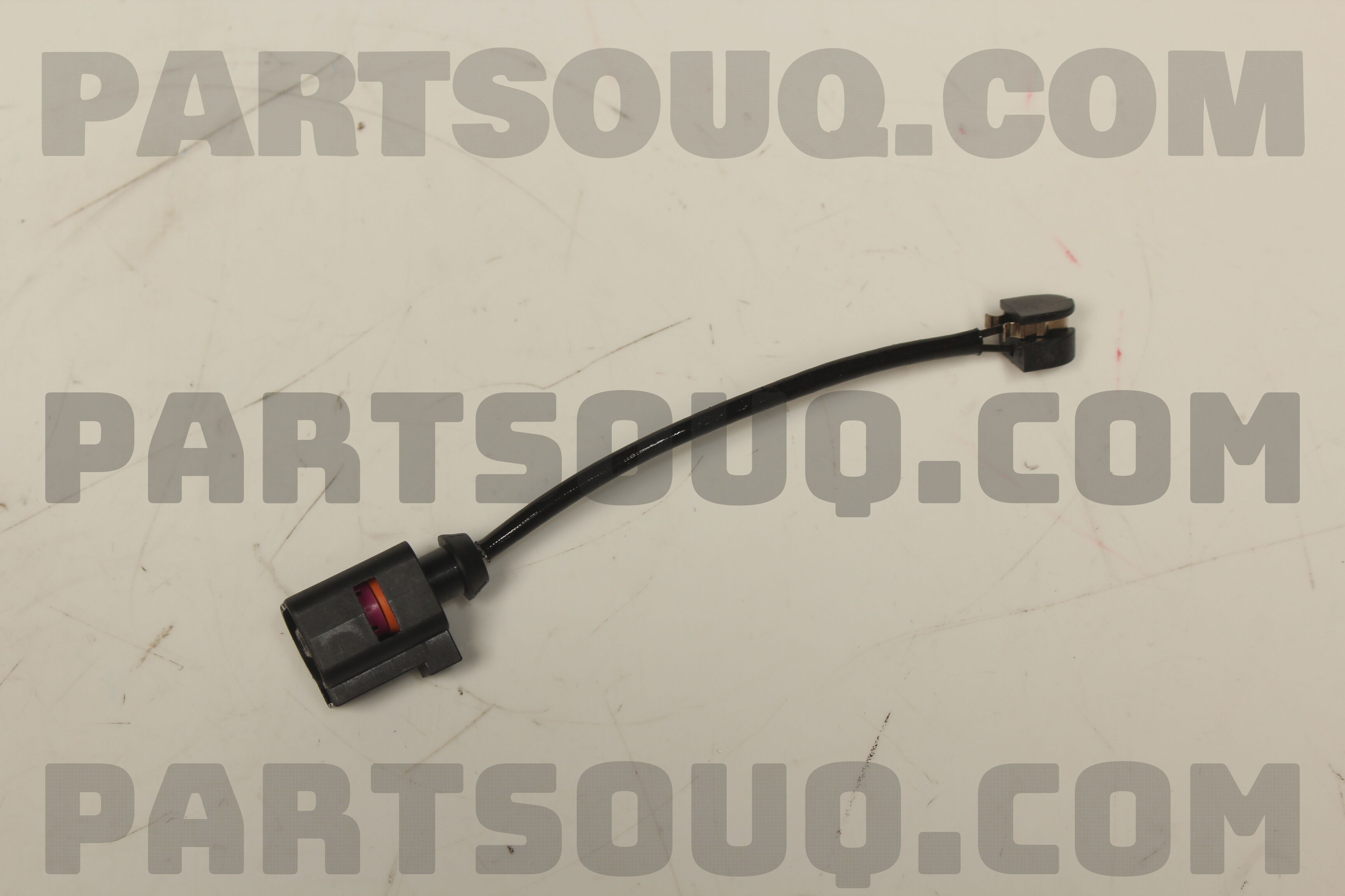 WARNING CNTCT BRK PAD /TRG 7P0907637C | VAG Parts | PartSouq