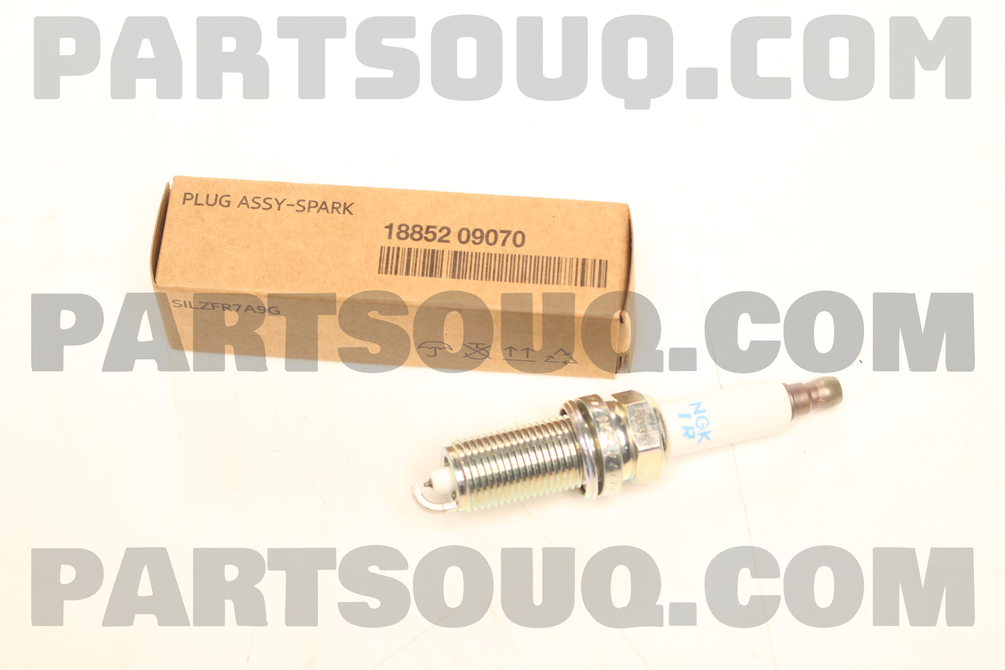 PLUG ASSY-SPARK 1885209070 | Hyundai / KIA Parts | PartSouq