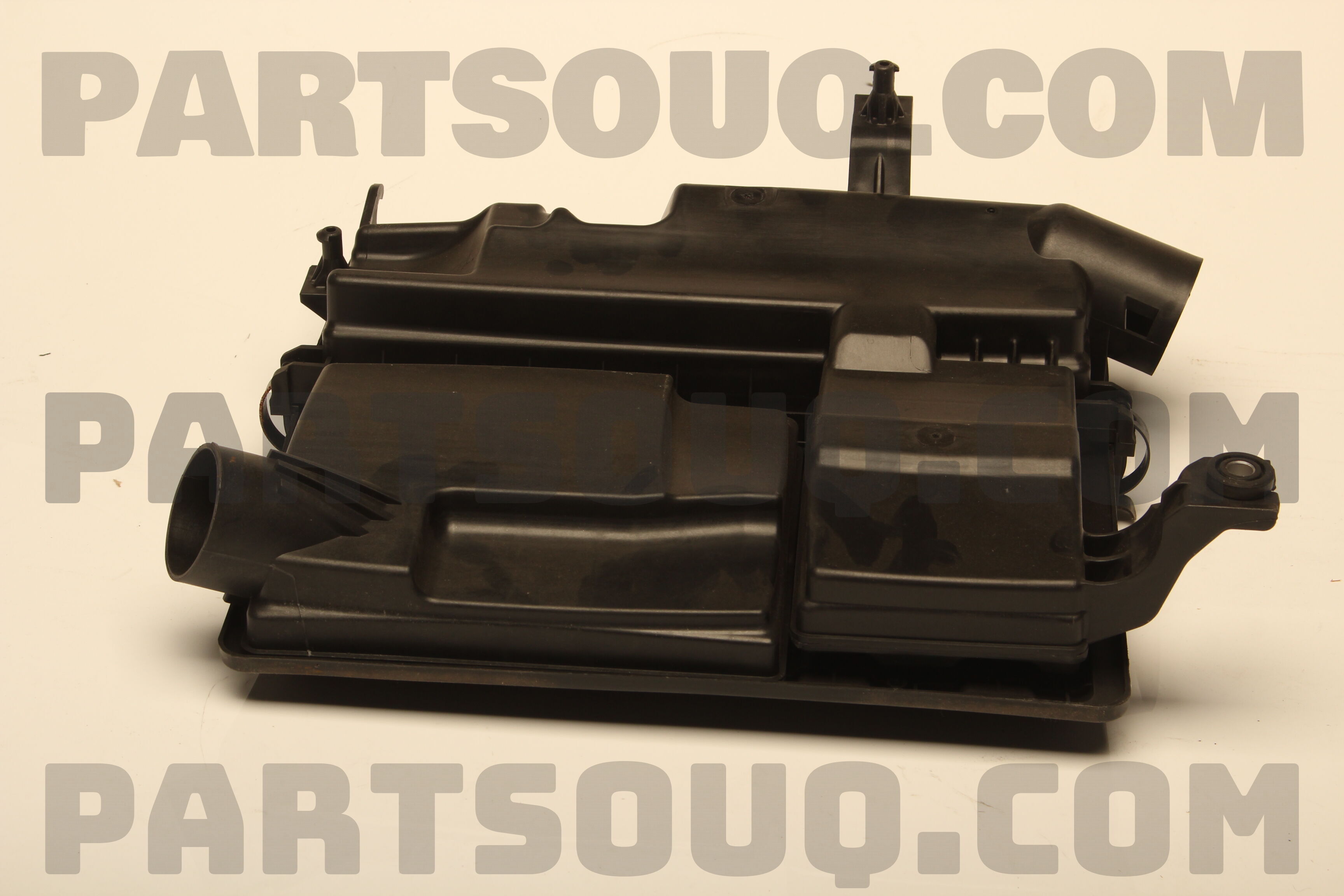 CLEANER ASSY-AIR 28110B4200 | Hyundai / KIA Parts | PartSouq