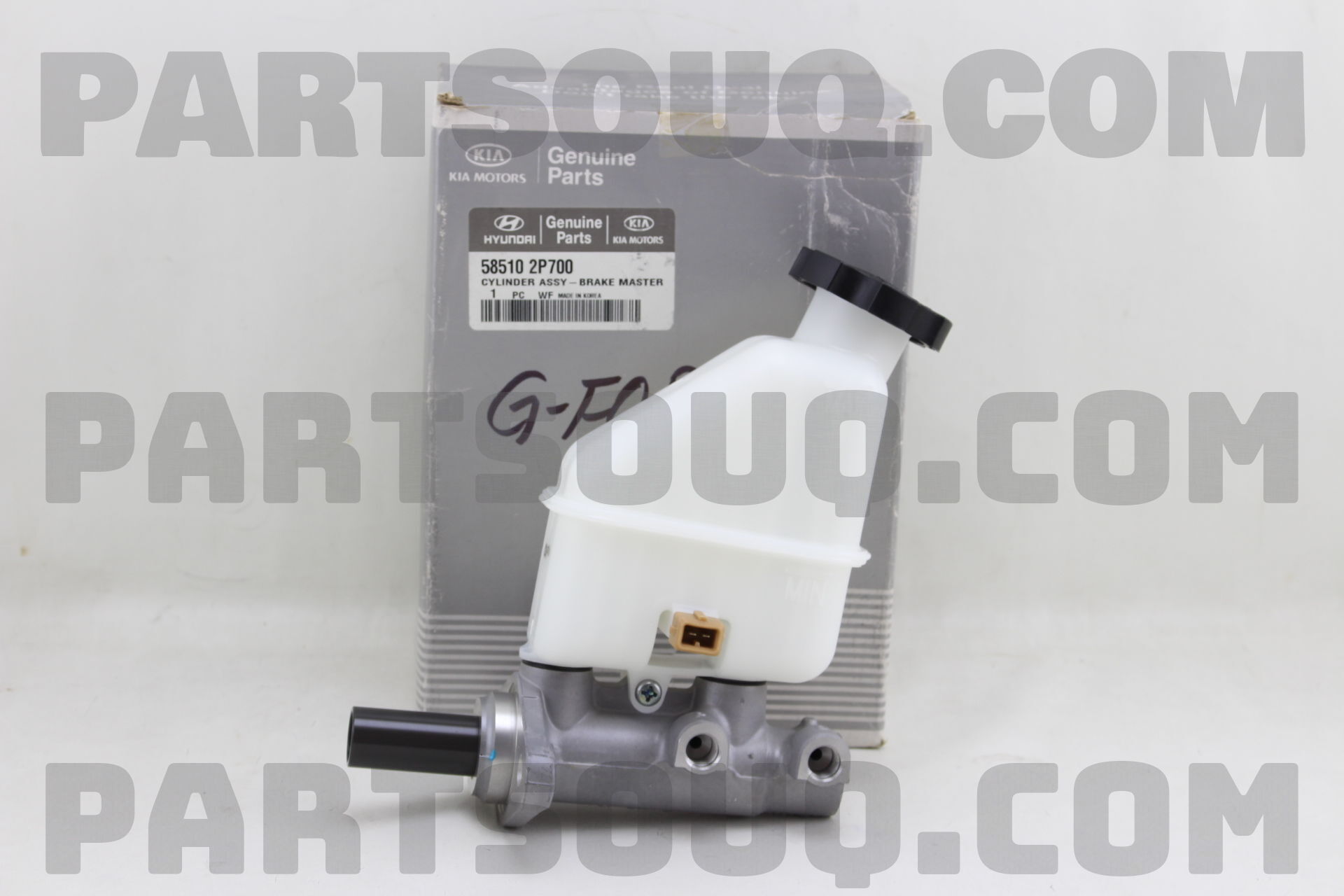 CYLINDER ASSY-BRAKE MASTER 585102P700 | Hyundai / KIA Parts | PartSouq