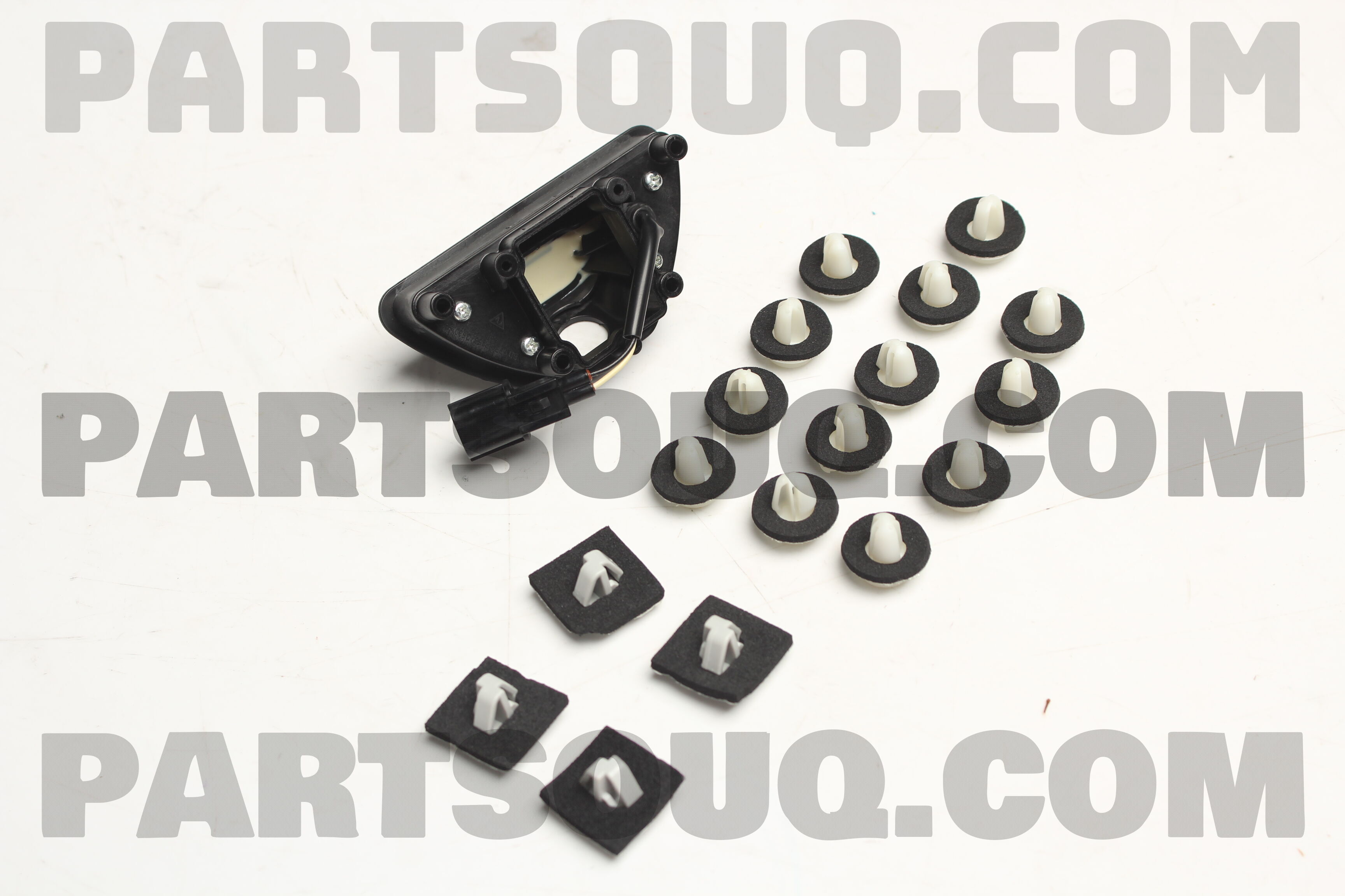 SWITCH & COVER KIT 81820M6590QQK | Hyundai / KIA Parts | PartSouq