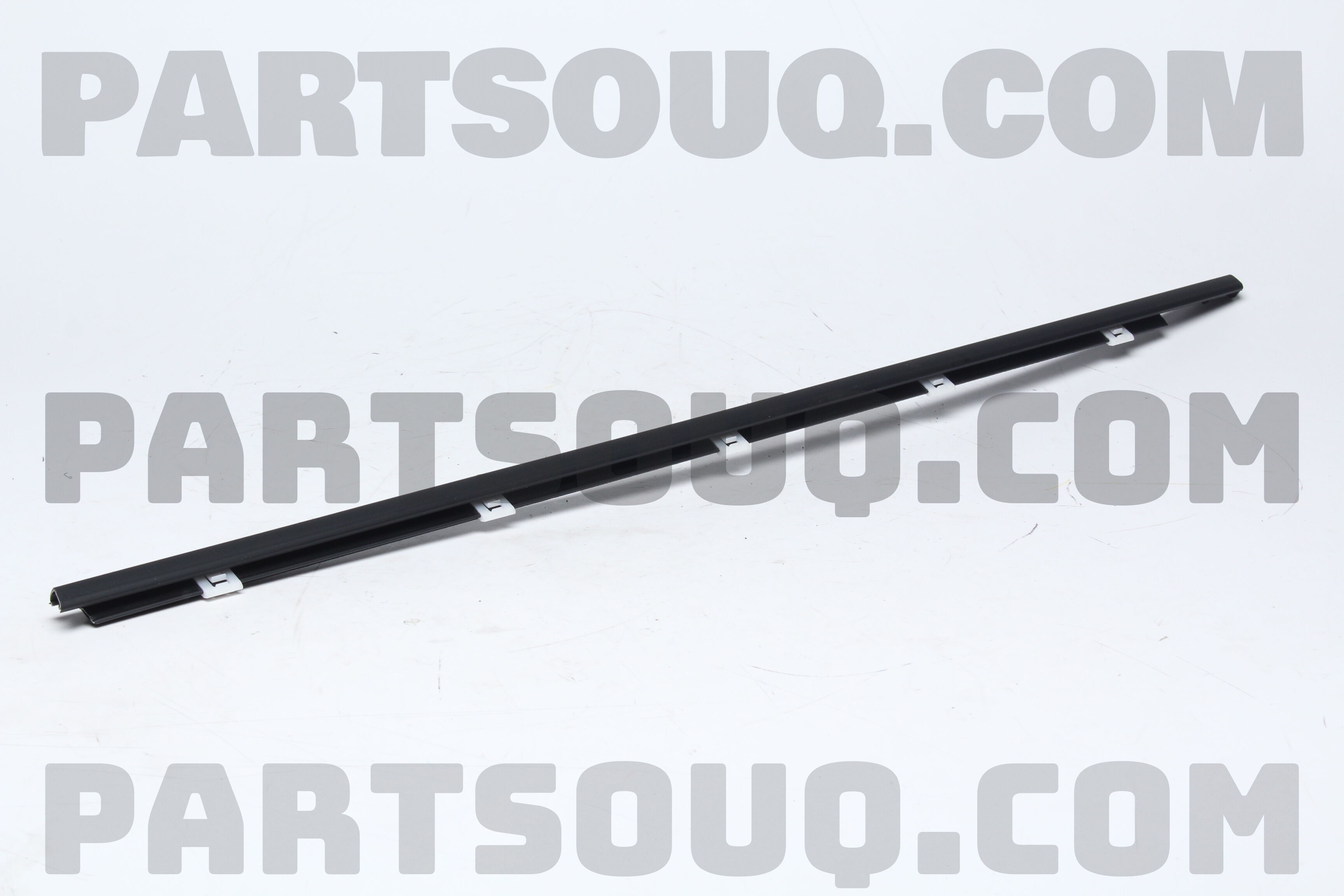 Wstrip assyfr dr belt os lh 82210C9000 | Hyundai / KIA Parts | PartSouq