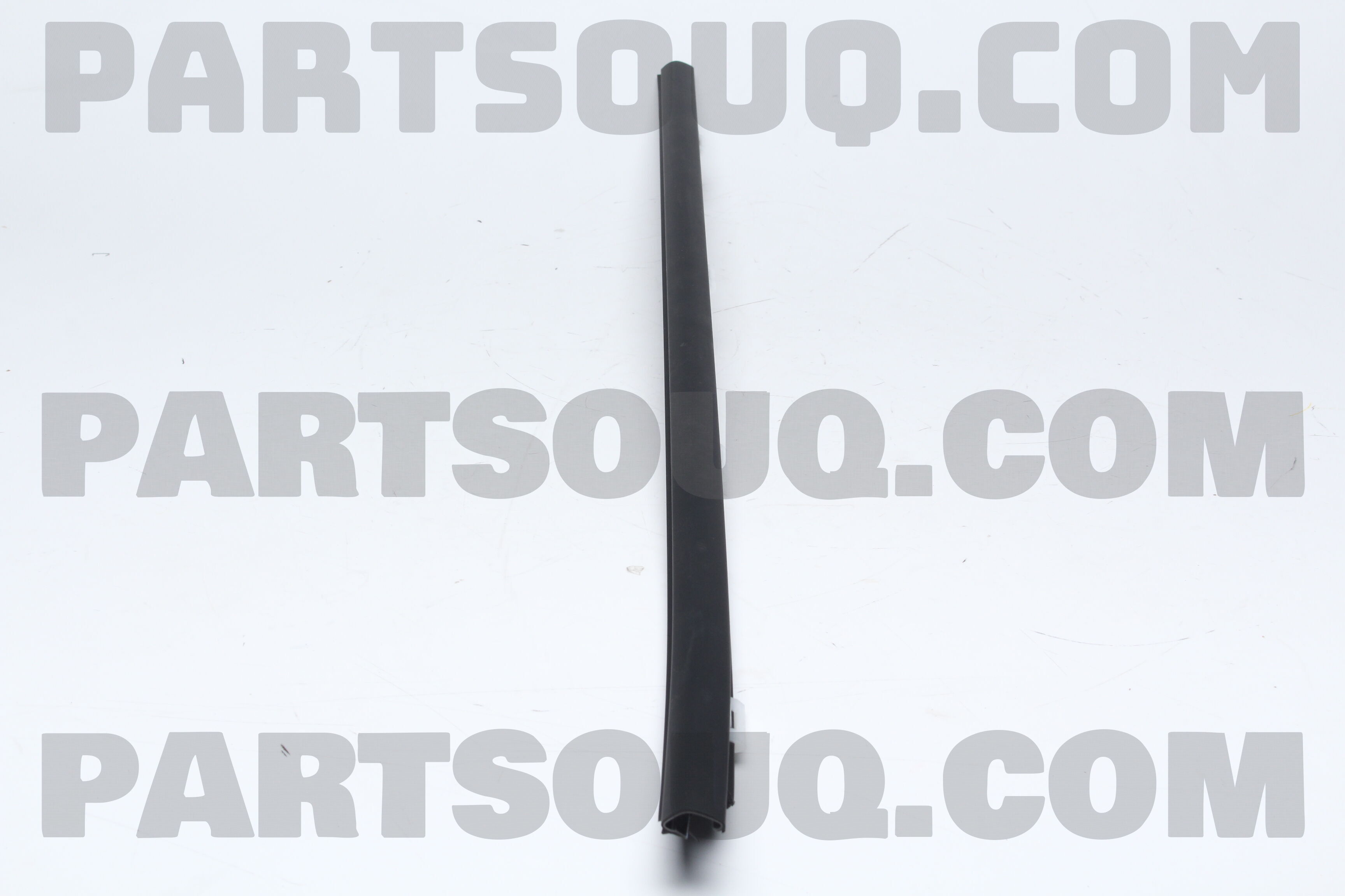 W/STRIP ASSY-FR DR BELT O/S LH 82210D3001 | Hyundai / KIA Parts | PartSouq