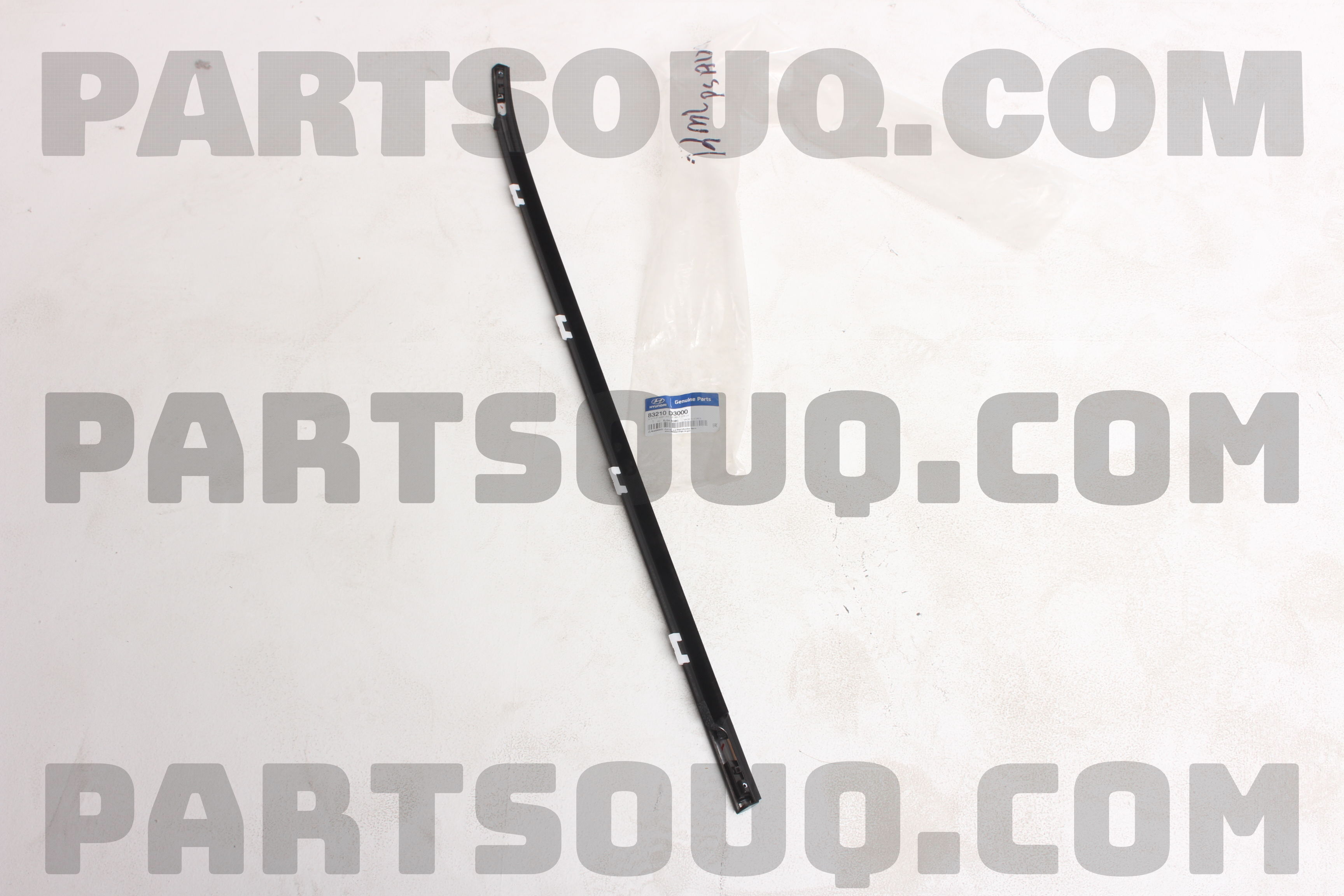 W/STRIP ASSY-RR DR BELT O/S LH 83210D3000 | Hyundai / KIA Parts | PartSouq