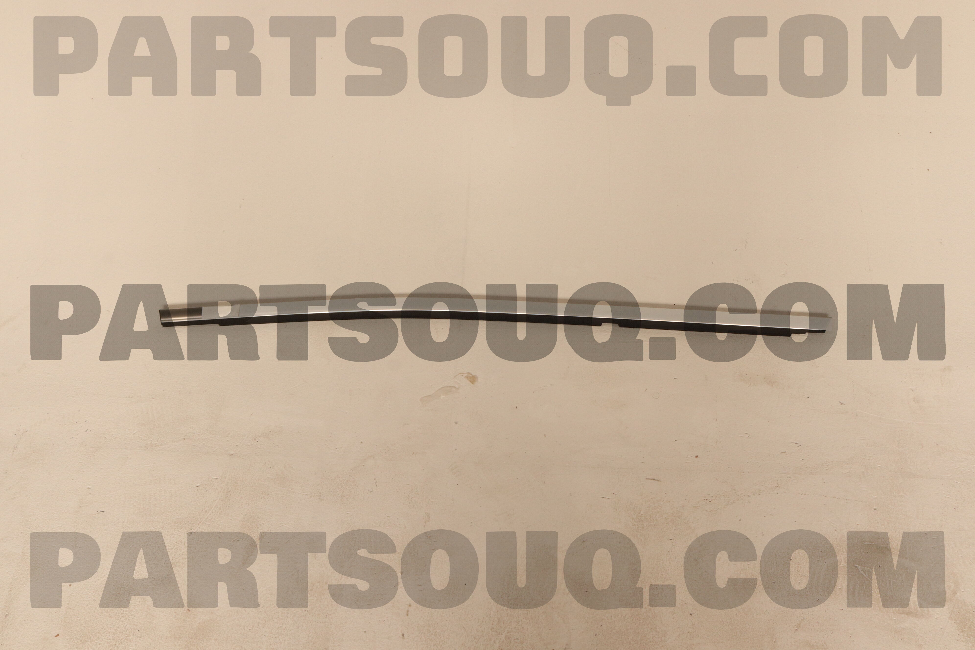W/STRIP ASSY-RR DR BELT O/S LH 83210R2000 | Hyundai / KIA Parts | PartSouq