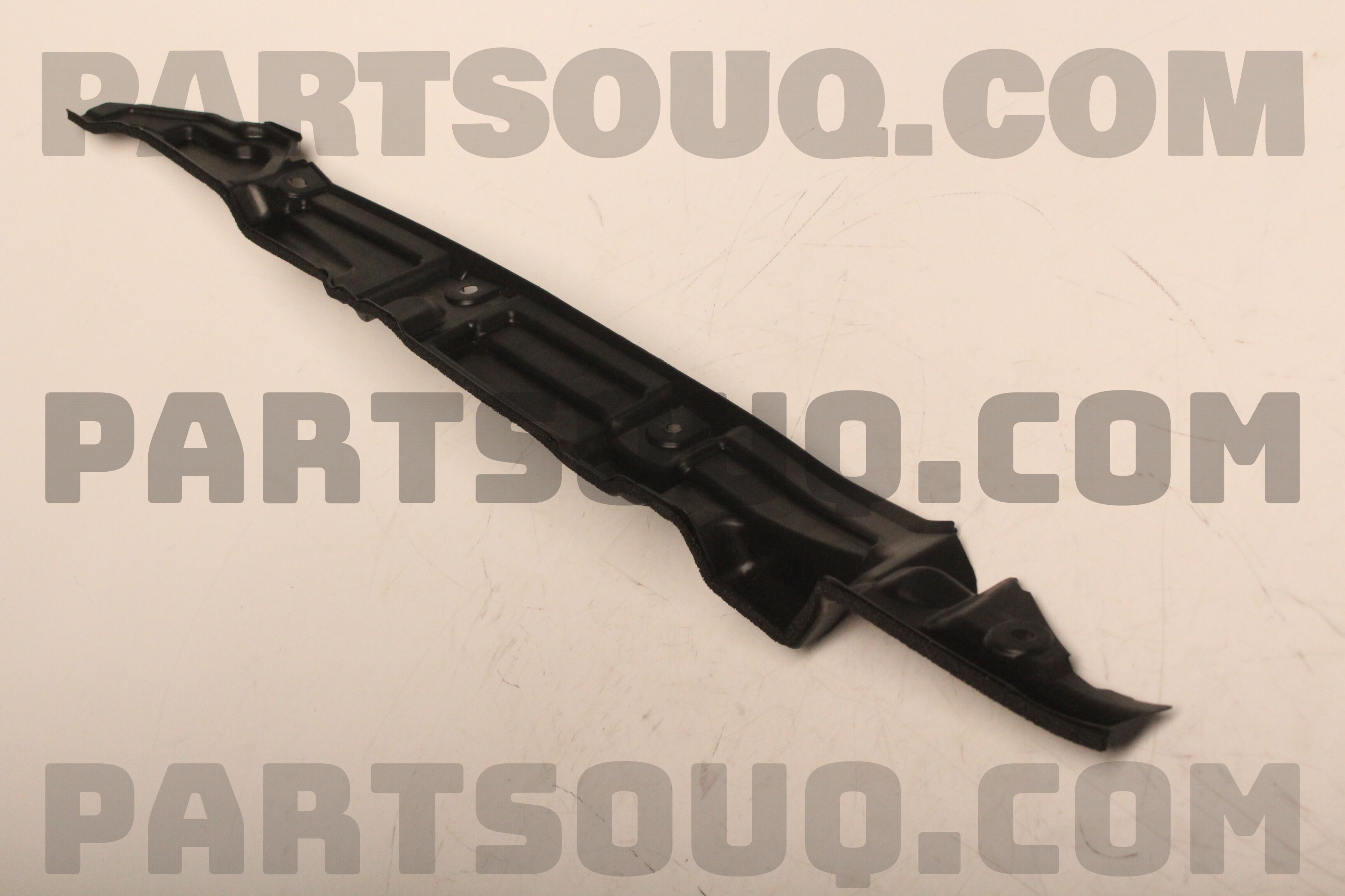 INSULATOR-FENDER LH 84116Q6000 | Hyundai / KIA Parts | PartSouq