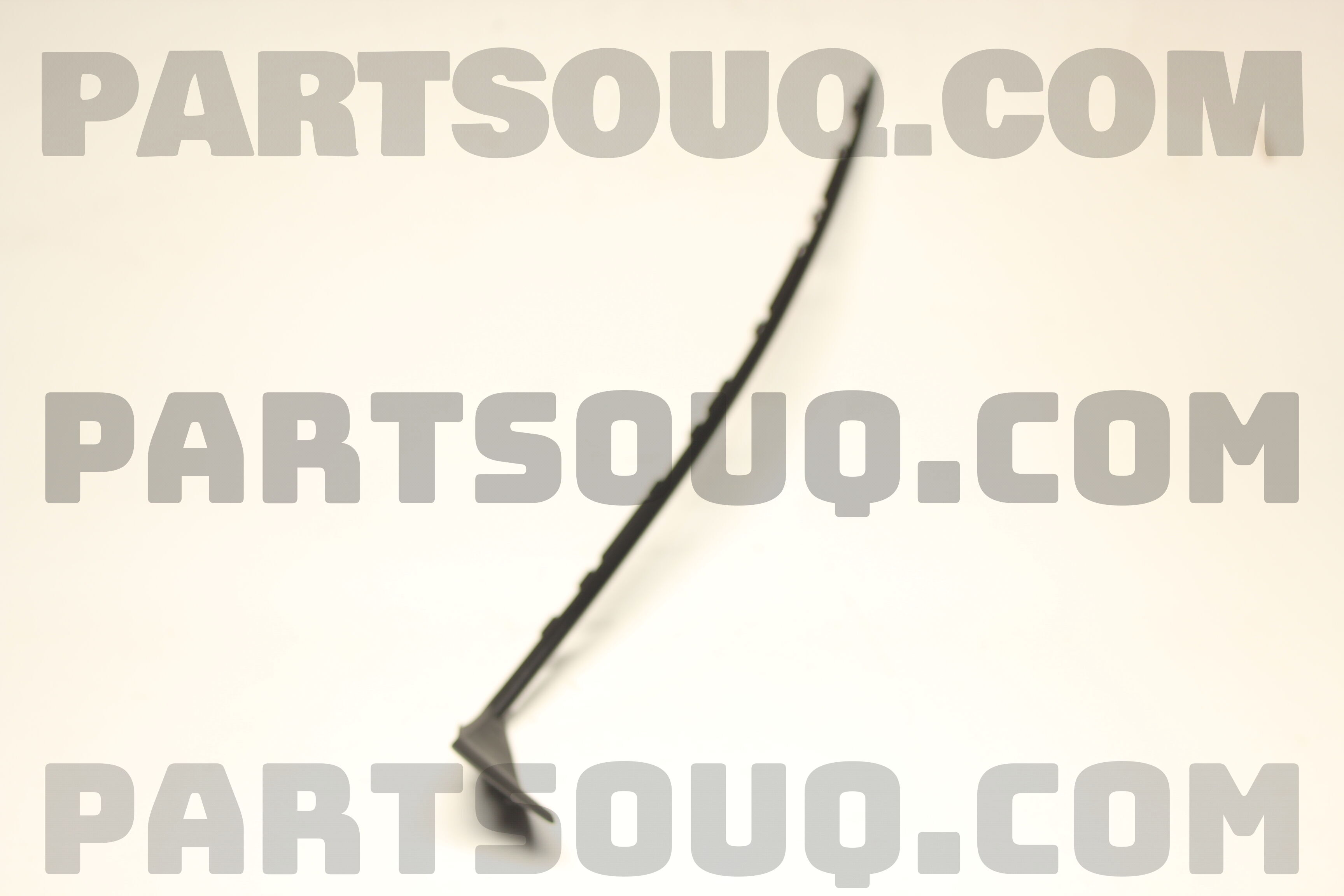 GARNISH ASSY- LH 86130P2000 | Hyundai / KIA Parts | PartSouq