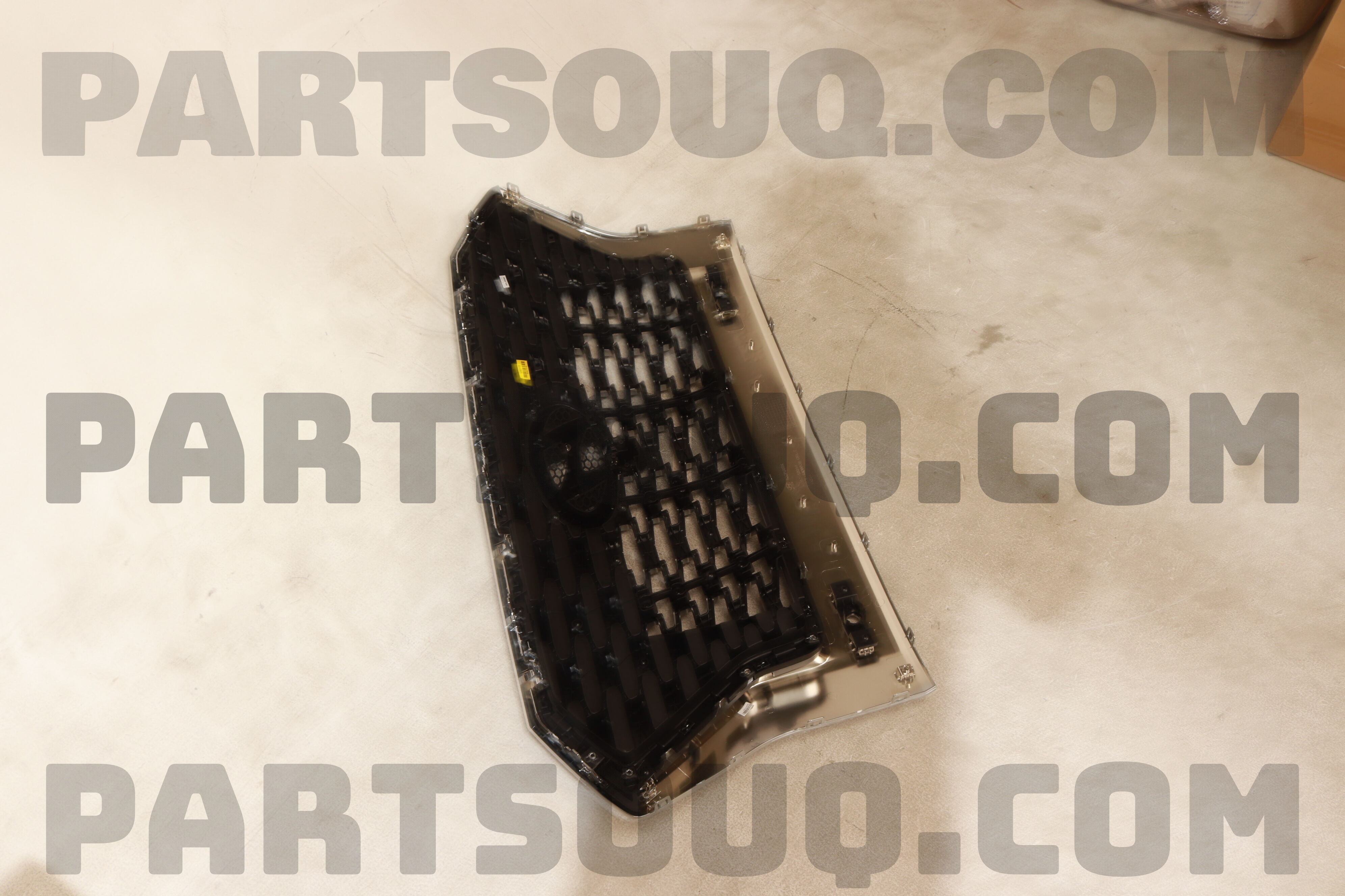 GRILLE ASSY-RADIATOR 86350S8170 | Hyundai / KIA Parts | PartSouq