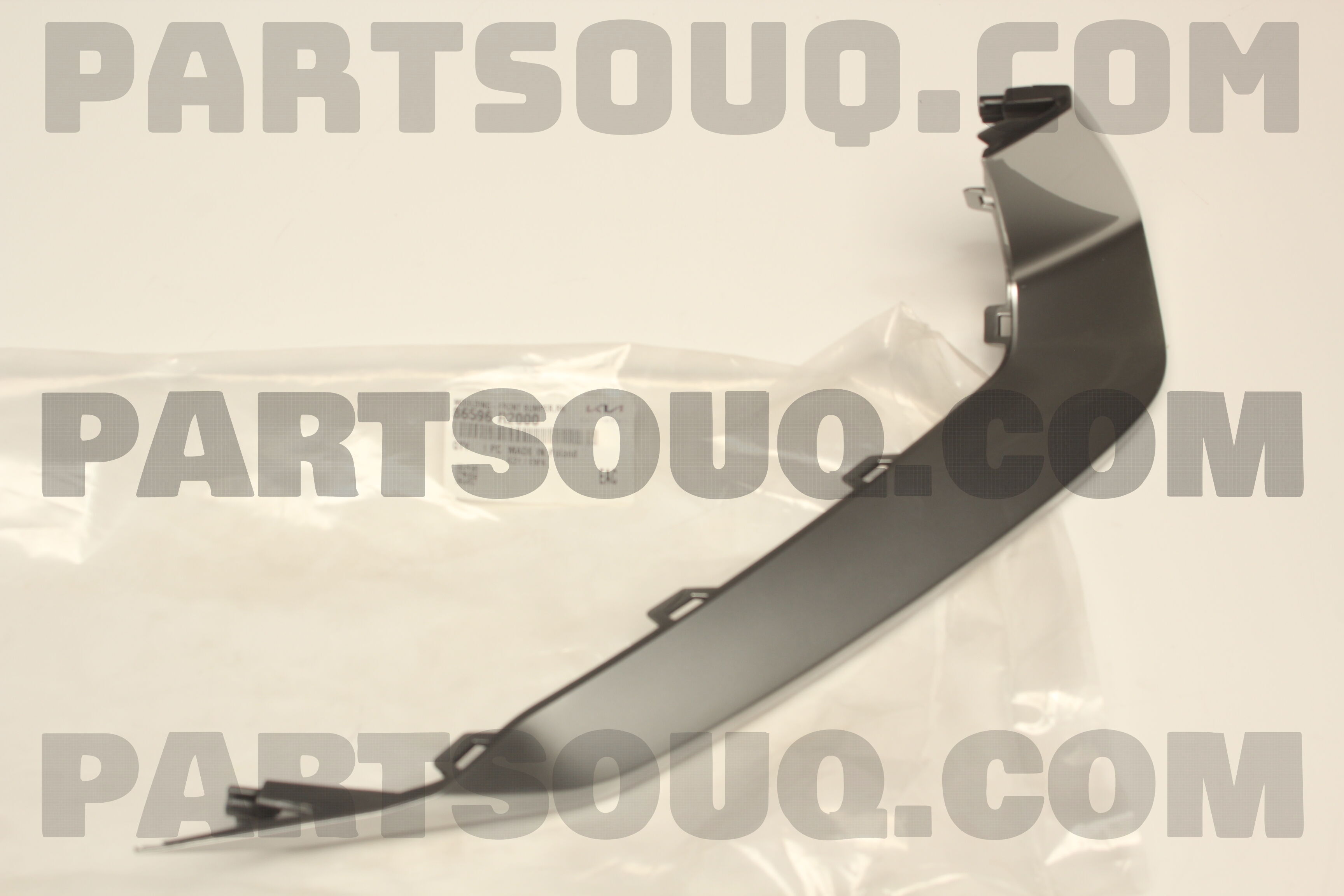 MOULDING-FRONT BUMPER,RH 86596R2000 | Hyundai / KIA Parts | PartSouq