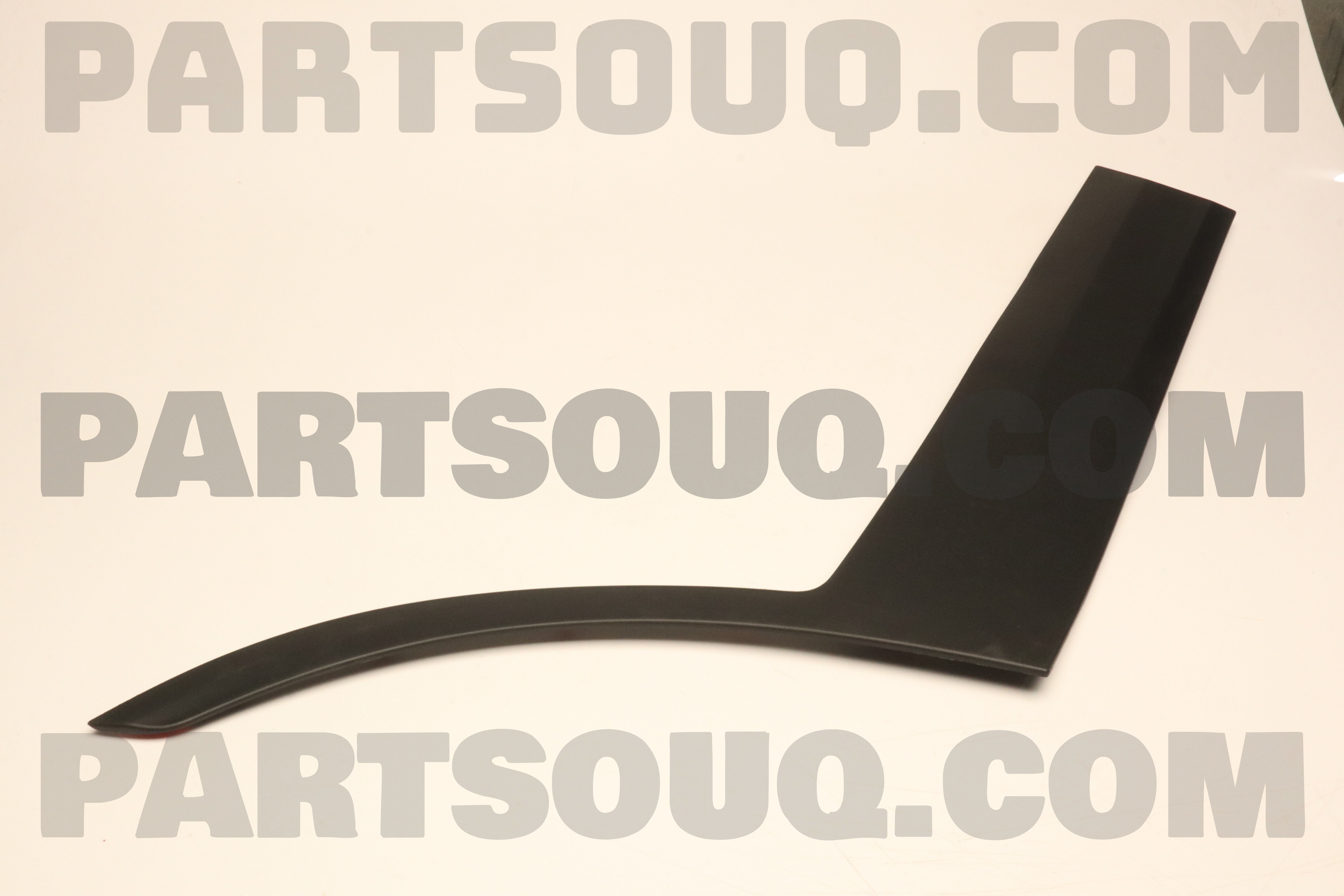 GARNISHASSY-RRDRS 87732Q7000 | Hyundai / KIA Parts | PartSouq