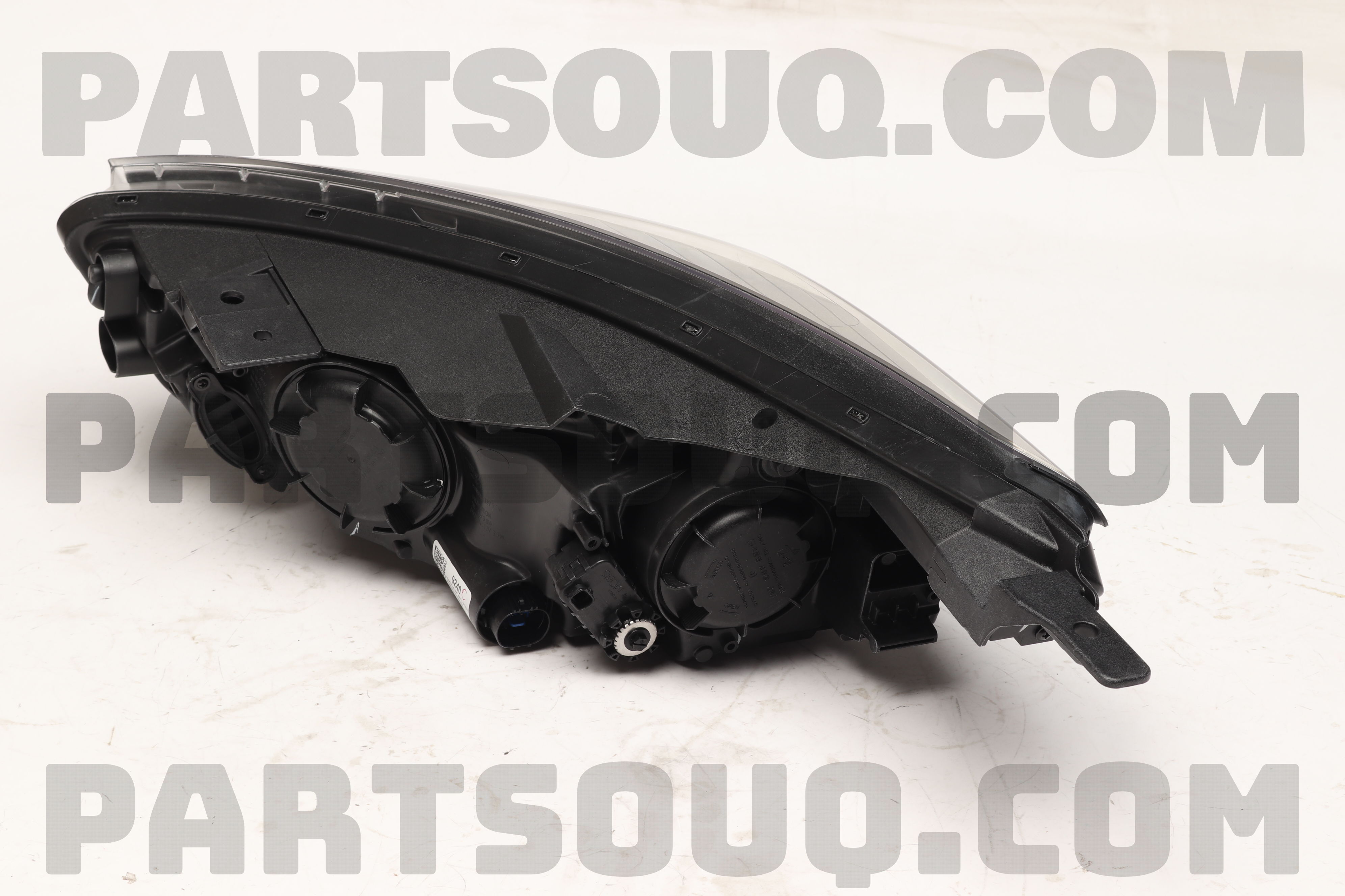 LAMP ASSY-HEAD,RH 92102H9240 | Hyundai / KIA Parts | PartSouq