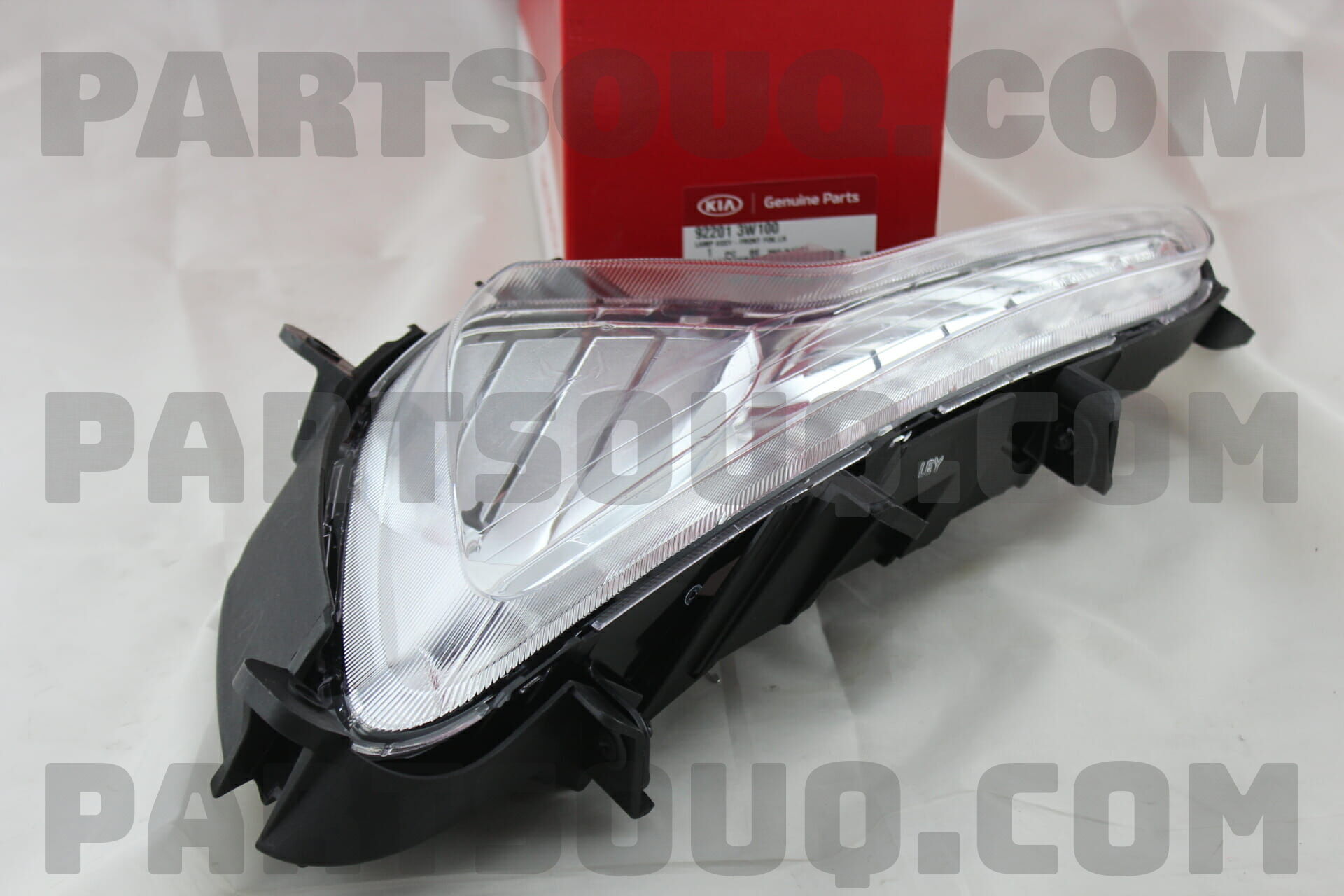 LAMP ASSY-FR FOG LH 922013W100 | Hyundai / KIA Parts | PartSouq