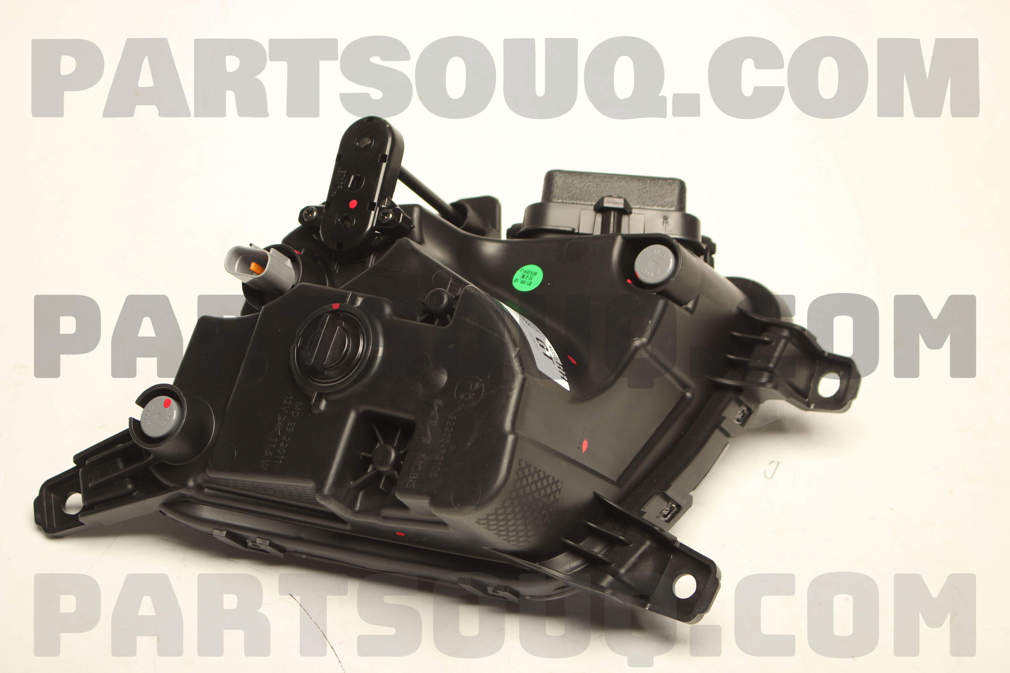 LAMP ASSY-FR FOG,RH 92202R2100 | Hyundai / KIA Parts | PartSouq