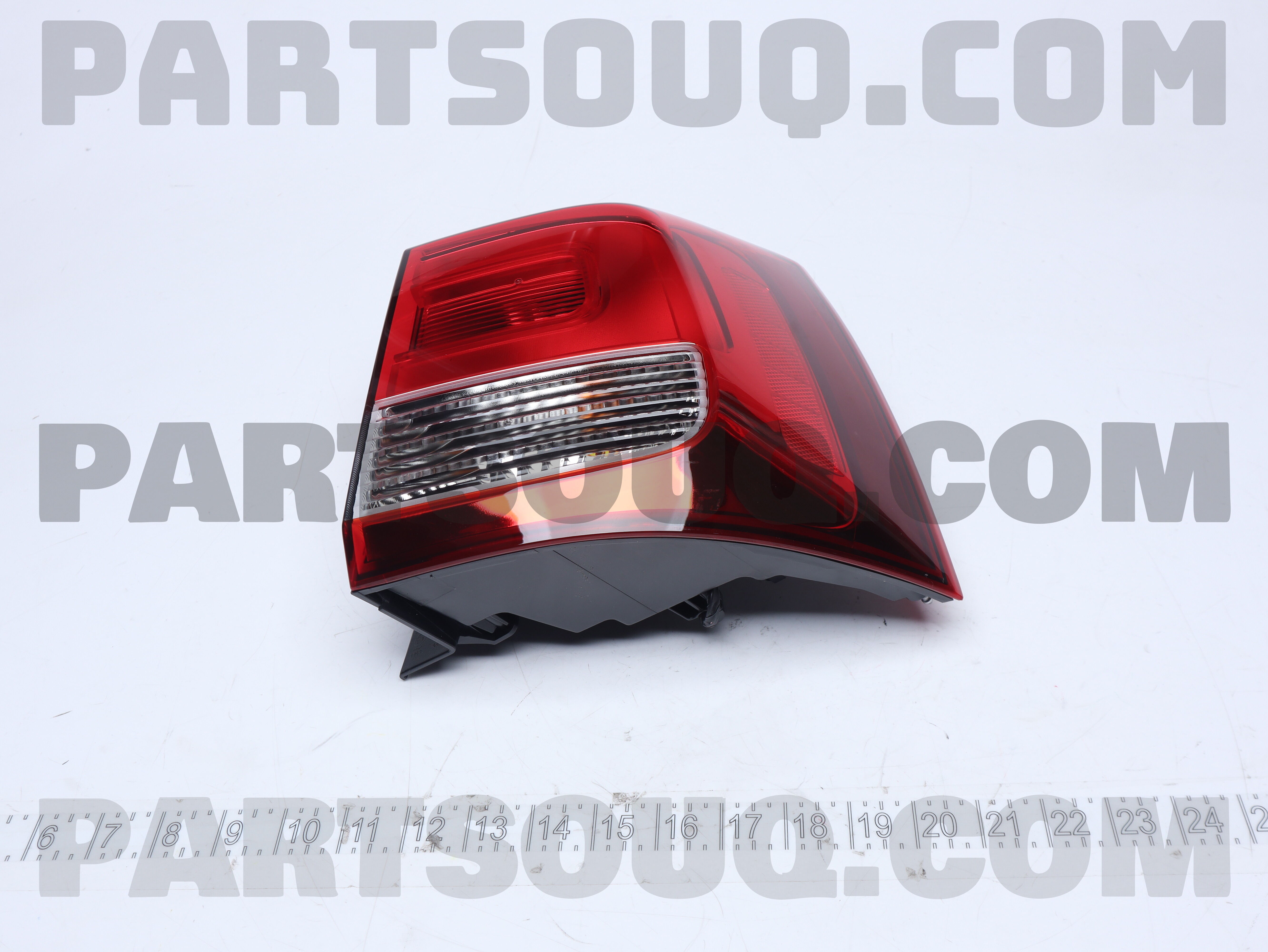 LAMP ASSY-RR COMB RH 924022P540 | Hyundai / KIA Parts | PartSouq