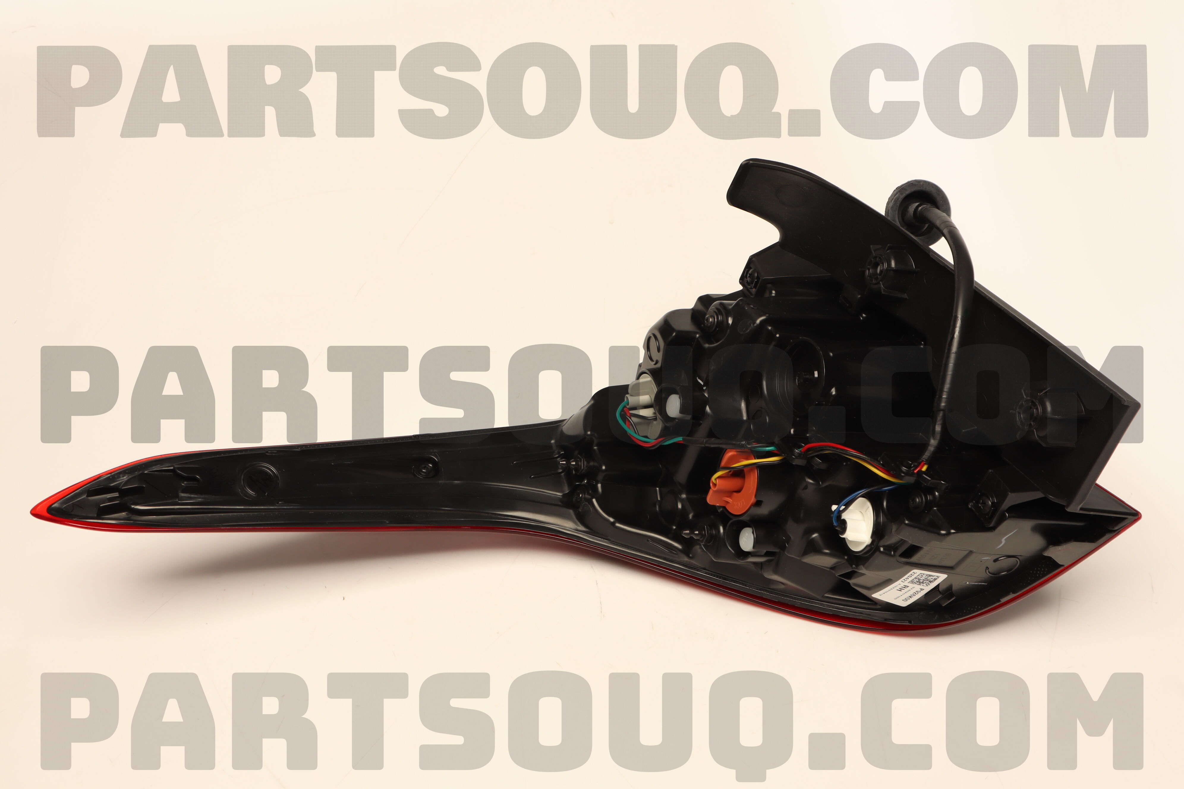 LAMP ASSY-REAR COMB OUTSIDE,RH 92402DY000 | Hyundai / KIA Parts | PartSouq