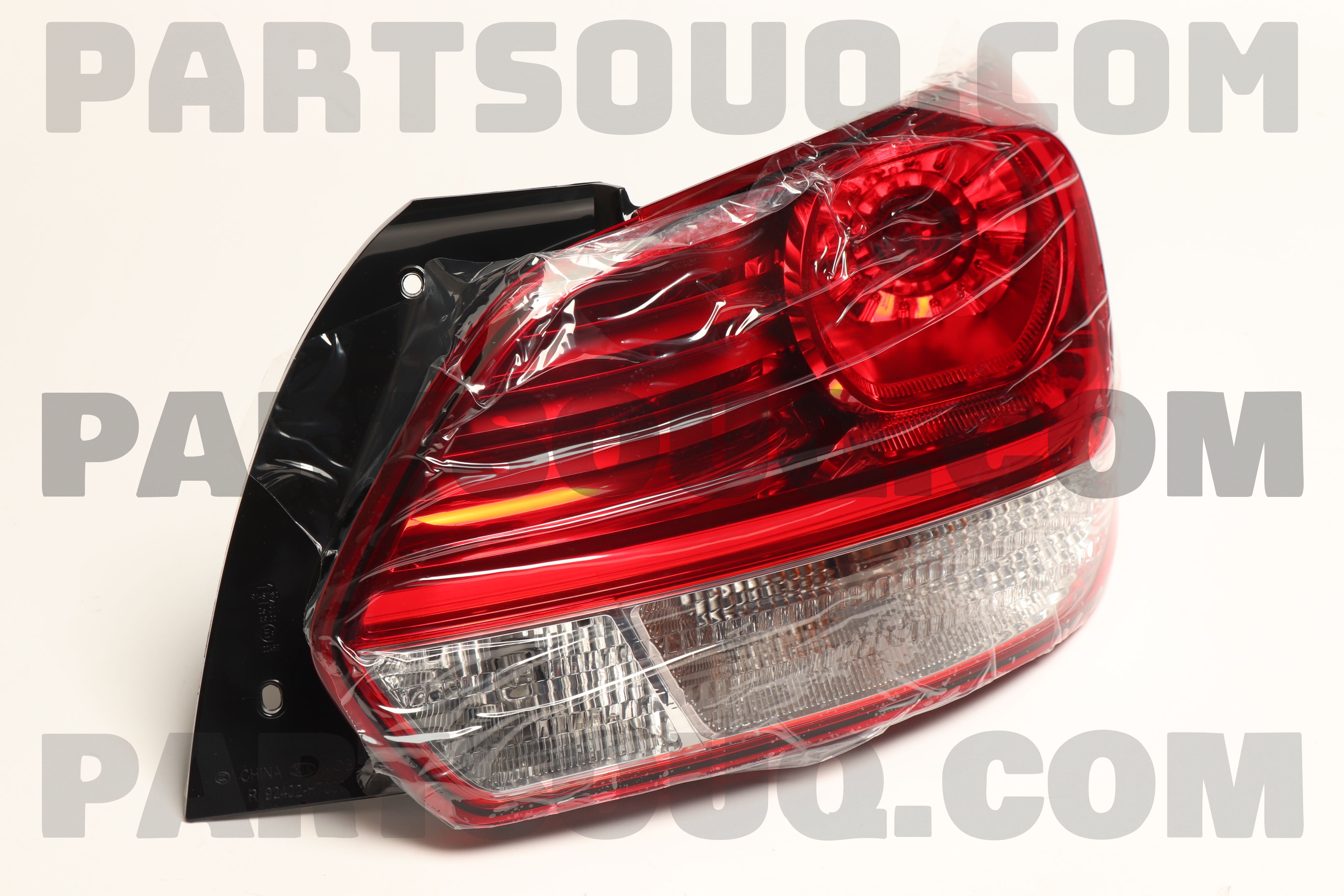 LAMP ASSY-REAR COMBINATION,RH 92402H7000 | Hyundai / KIA Parts | PartSouq