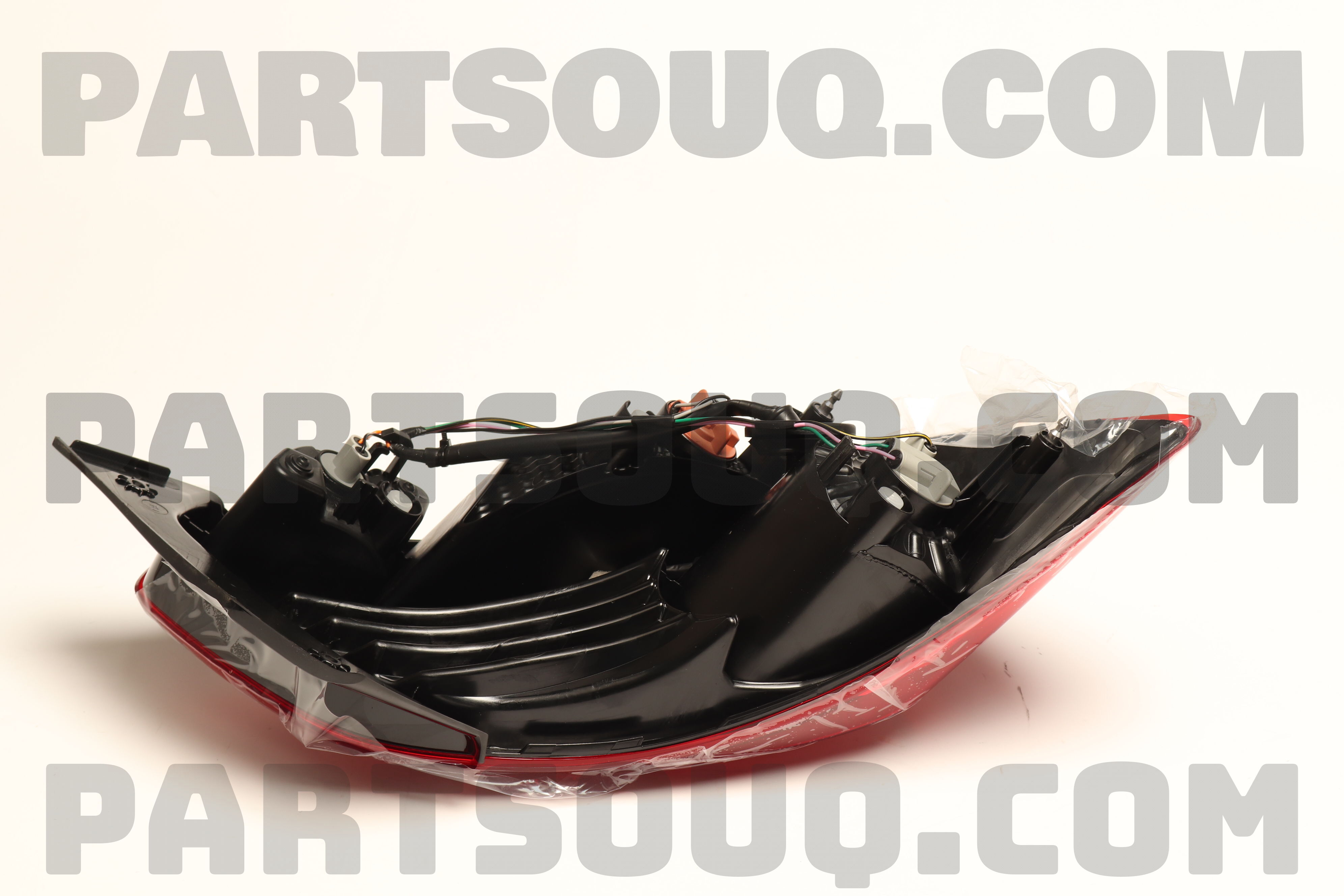 LAMP ASSY-REAR COMBINATION,RH 92402H7000 | Hyundai / KIA Parts | PartSouq