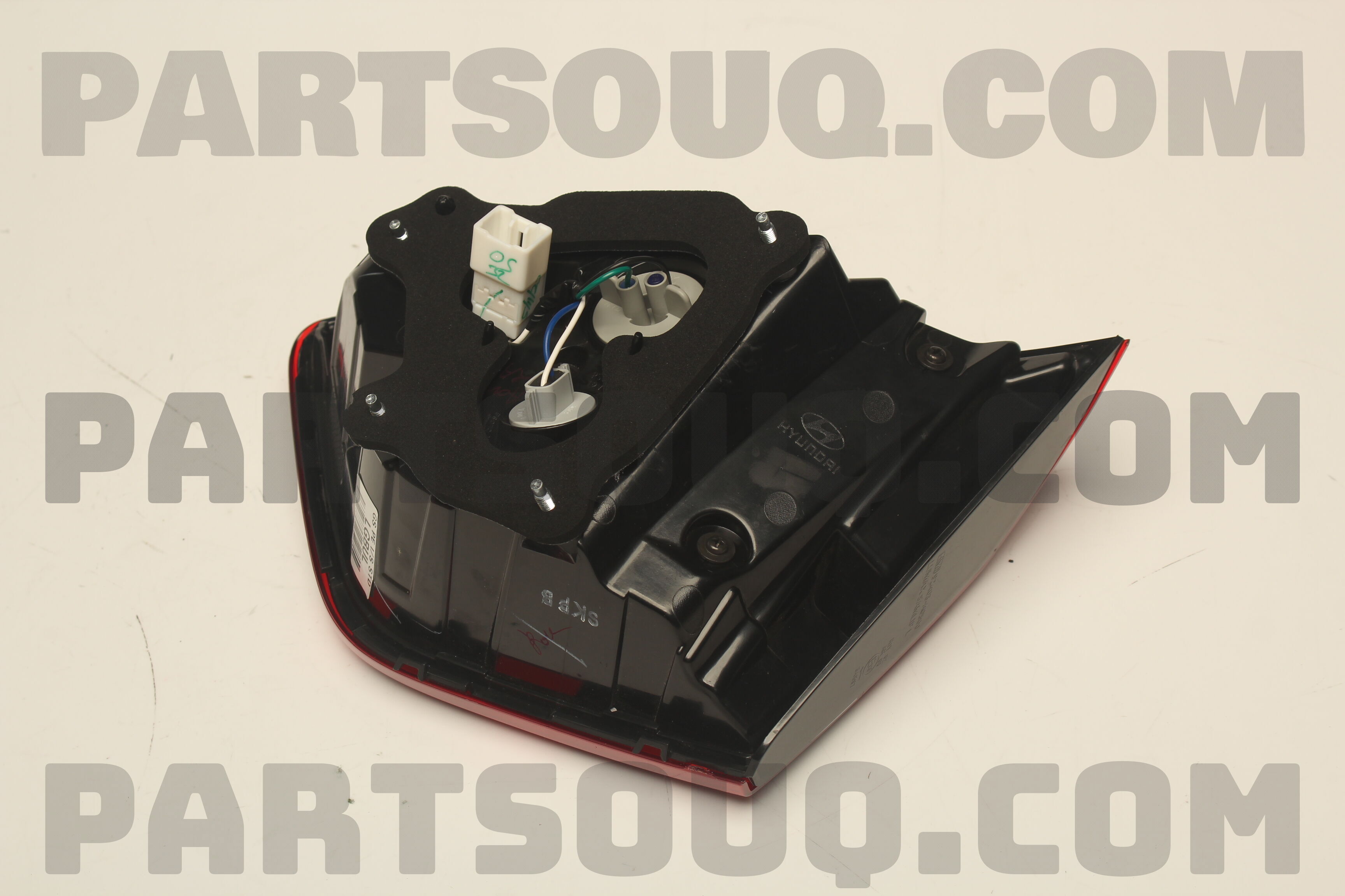 LAMP ASSY-REAR COMB INSIDE,LH 92403A0500 | Hyundai / KIA Parts | PartSouq
