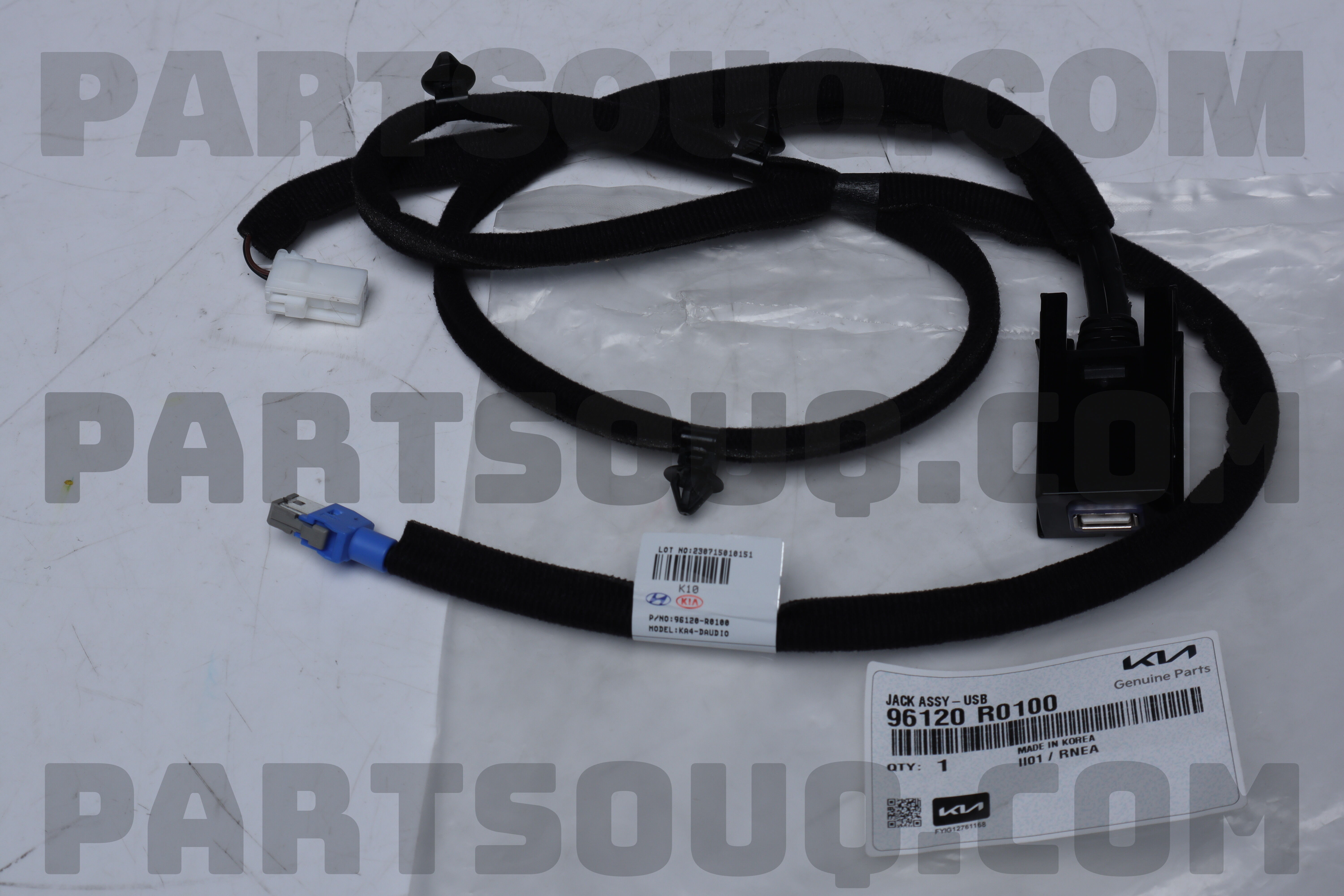 JACK ASSY-USB 96120R0100 | Hyundai / KIA Parts | PartSouq