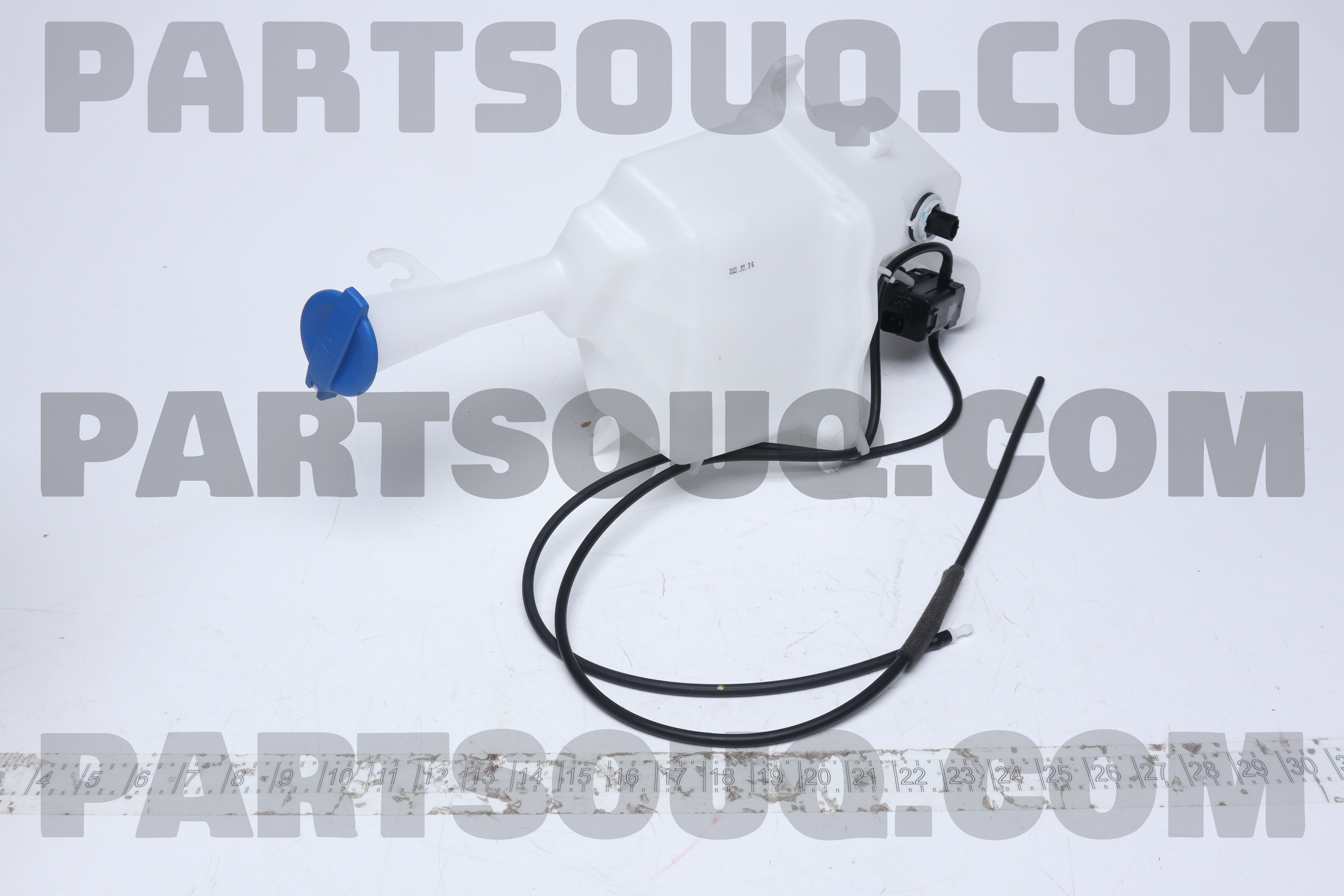 RESERVOIR & PUMP ASSY-WASHER 98610M6600 | Hyundai / KIA Parts | PartSouq