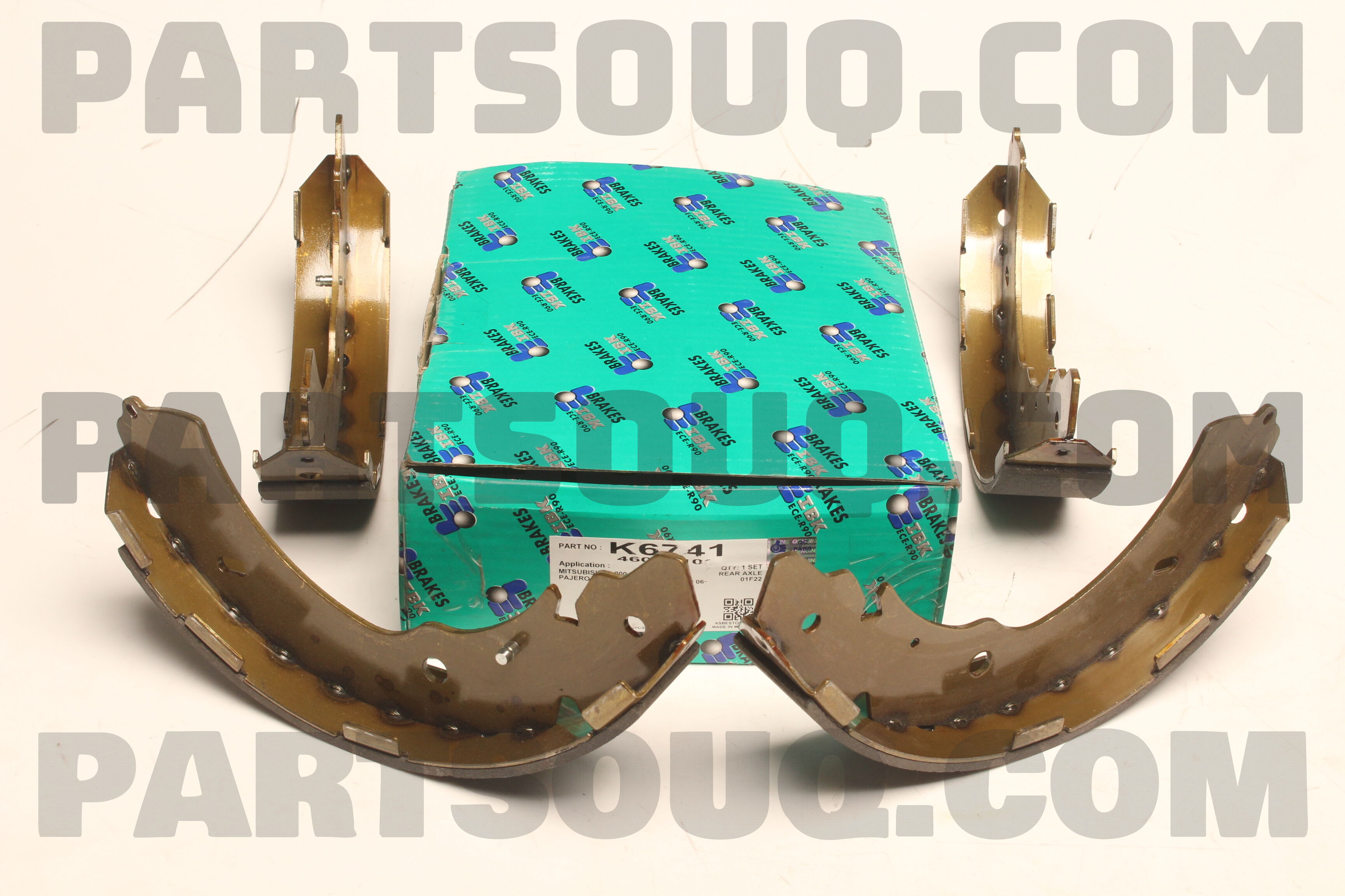 SHOE SET,RR BRAKE 4600A106 | Mitsubishi Parts | PartSouq