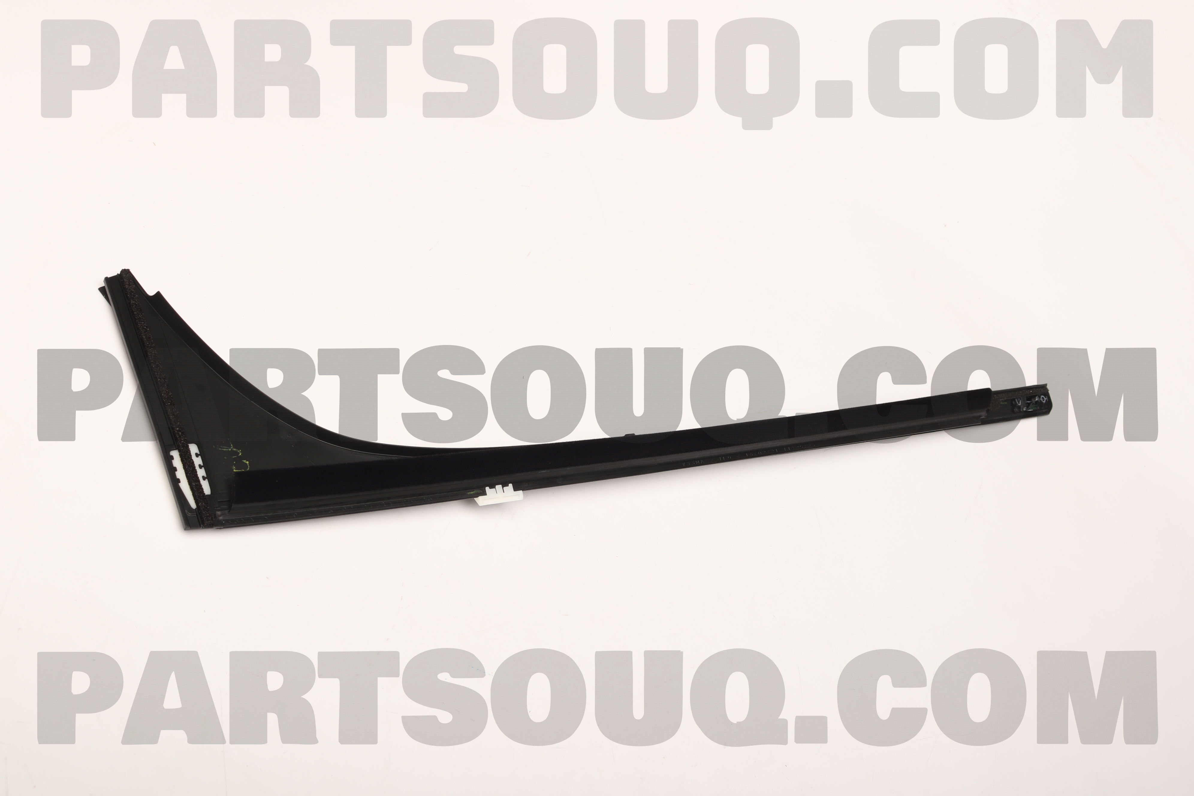MOULD(L),RR.BELTLINE 1D0050670 | Mazda Parts | PartSouq