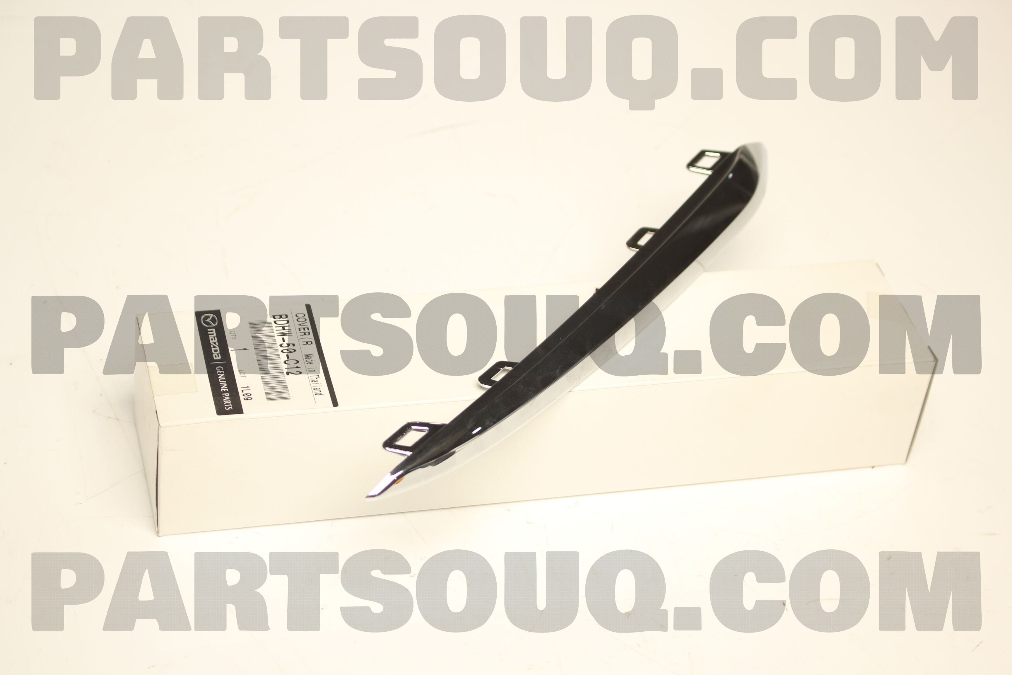 COVER(R),LAMP HOLE BDHW50C12 | Mazda Parts | PartSouq