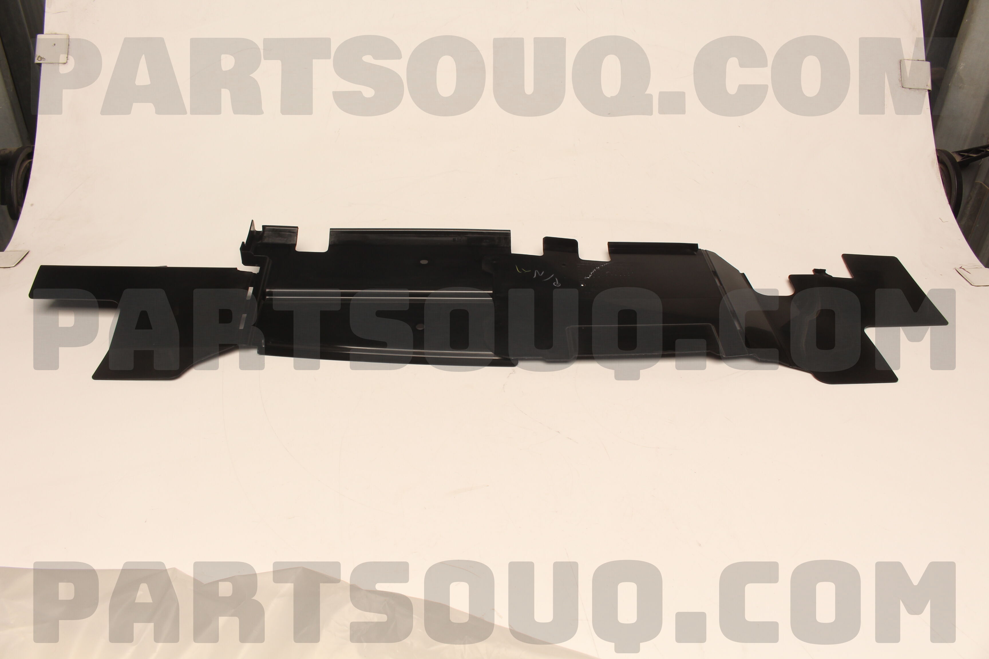 PANEL,AIR GUIDE 1360A174 | Mitsubishi Parts | PartSouq