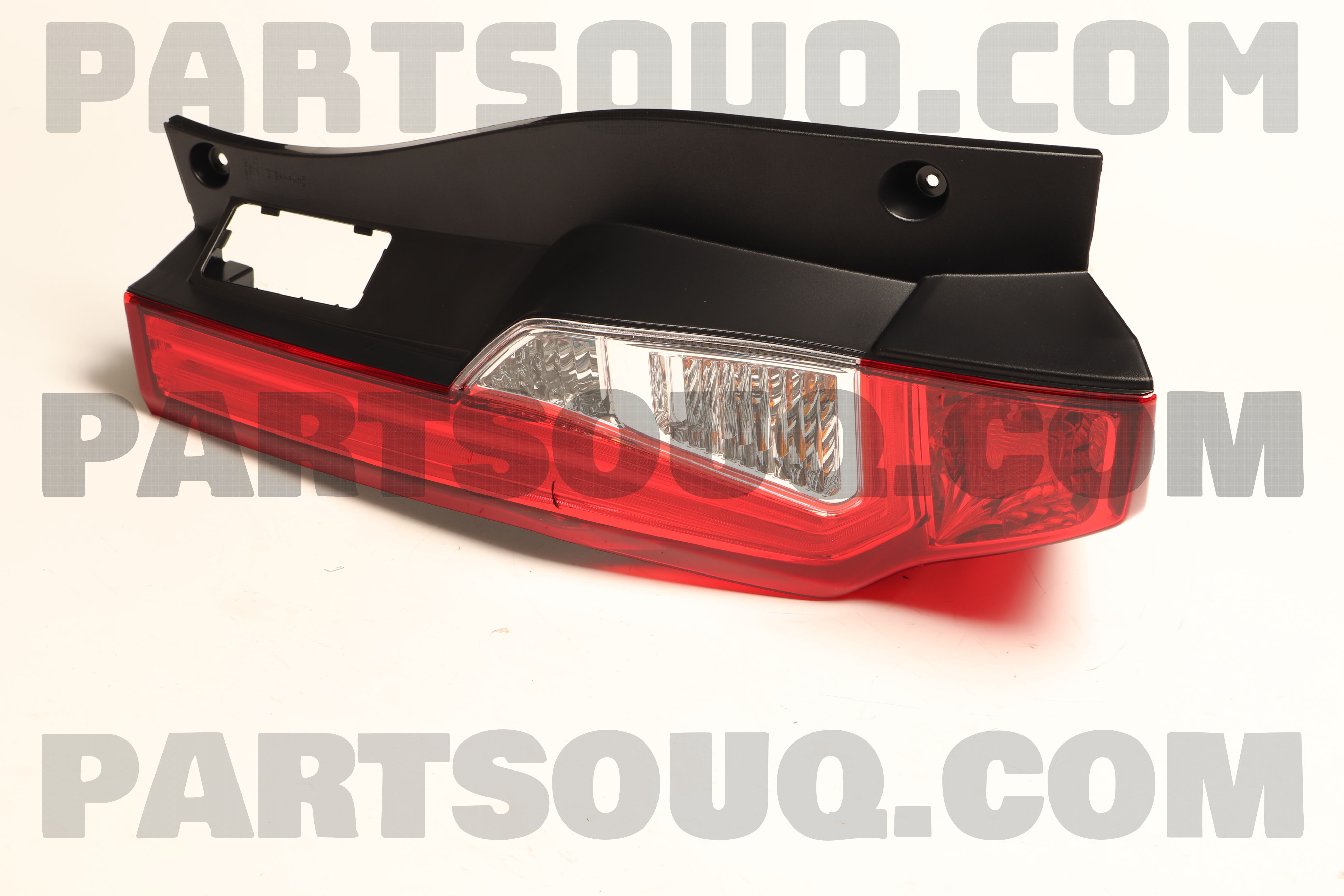 LAMP ASSY,COMB,RR RH 26550W010P | Mitsubishi Parts | PartSouq