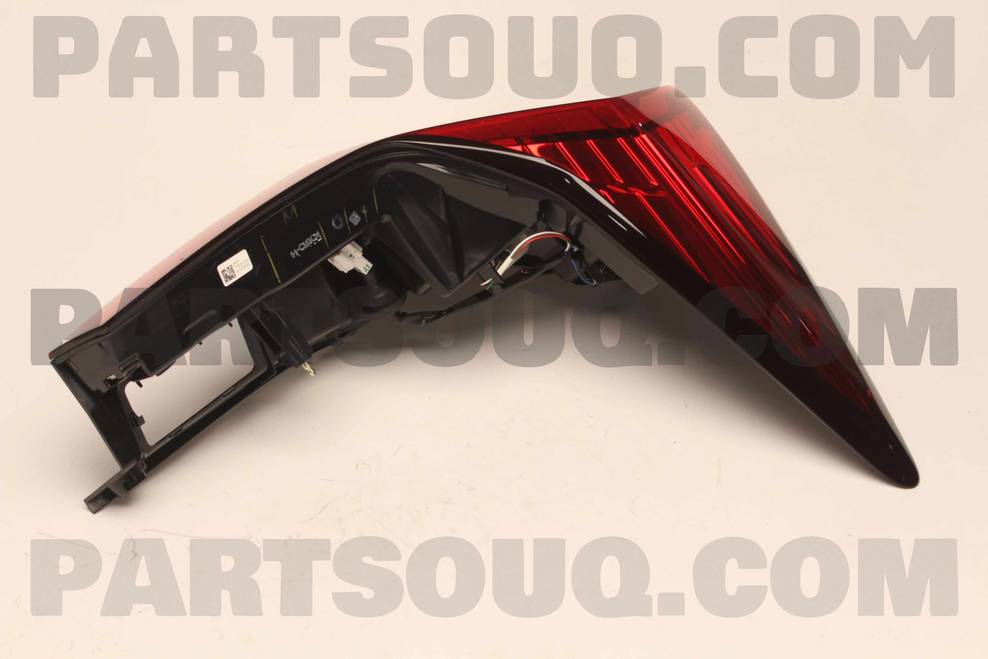 LAMP ASSY,COMB,RR RH 26550W100P | Mitsubishi Parts | PartSouq
