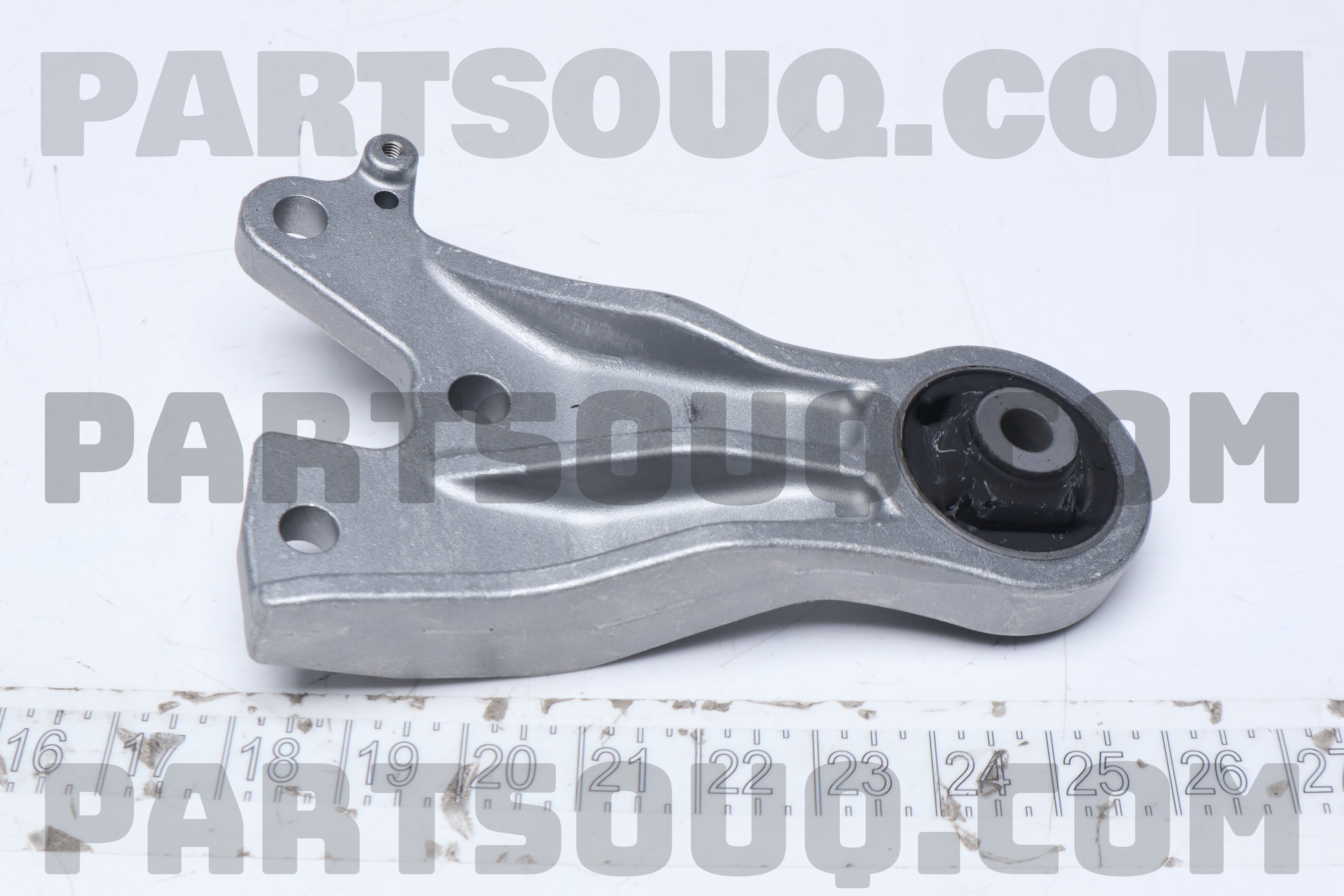 BRACKET,RR MOTOR MOUNTING RR,RH 3517A092 | Mitsubishi Parts | PartSouq
