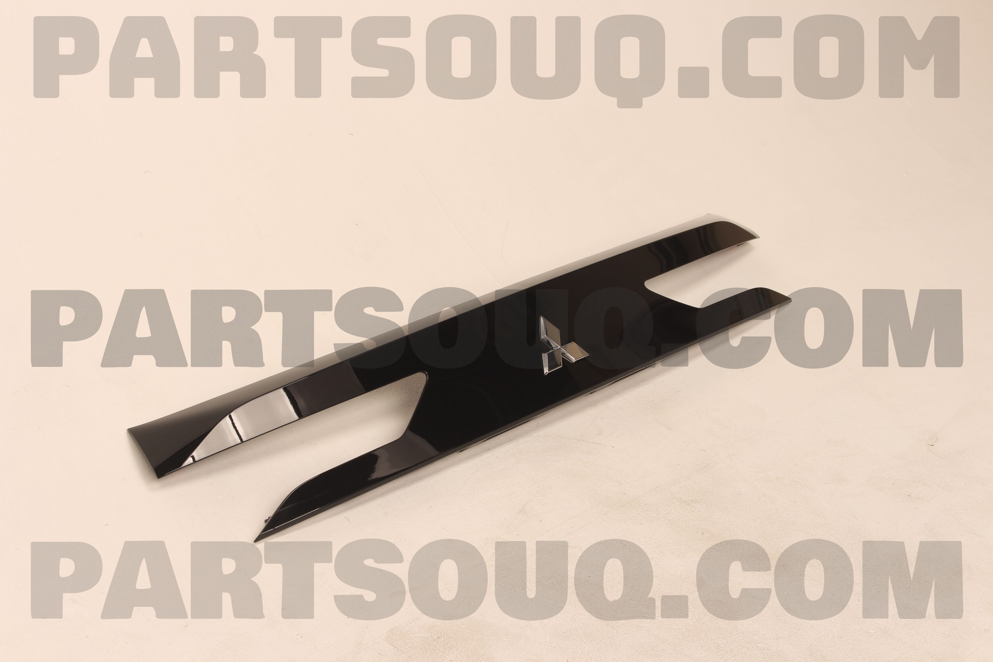GARNISH,TAILGATE 5817A323XA | Mitsubishi Parts | PartSouq