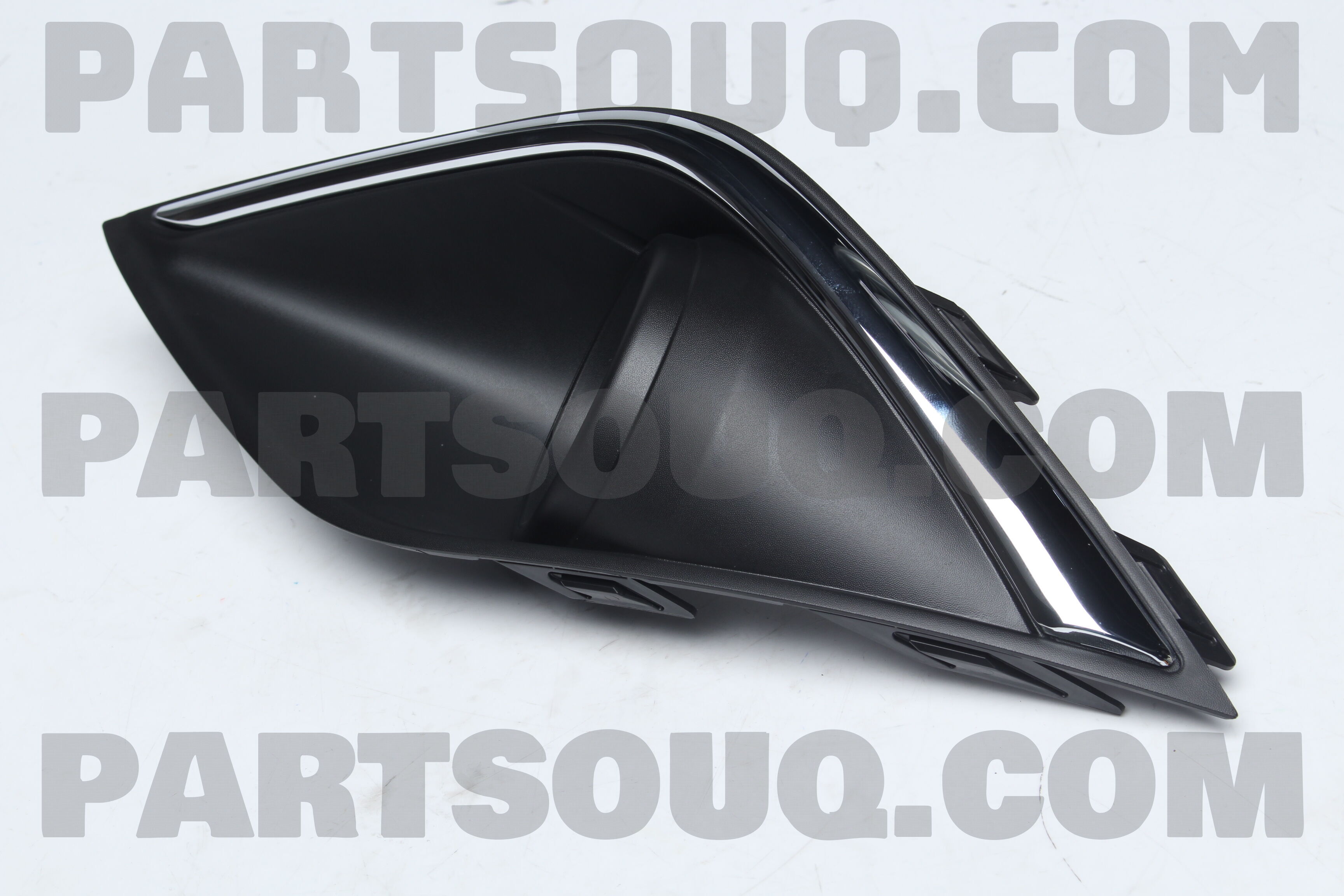 GARNISH,FR BUMPER,LH 6400L215 | Mitsubishi Parts | PartSouq