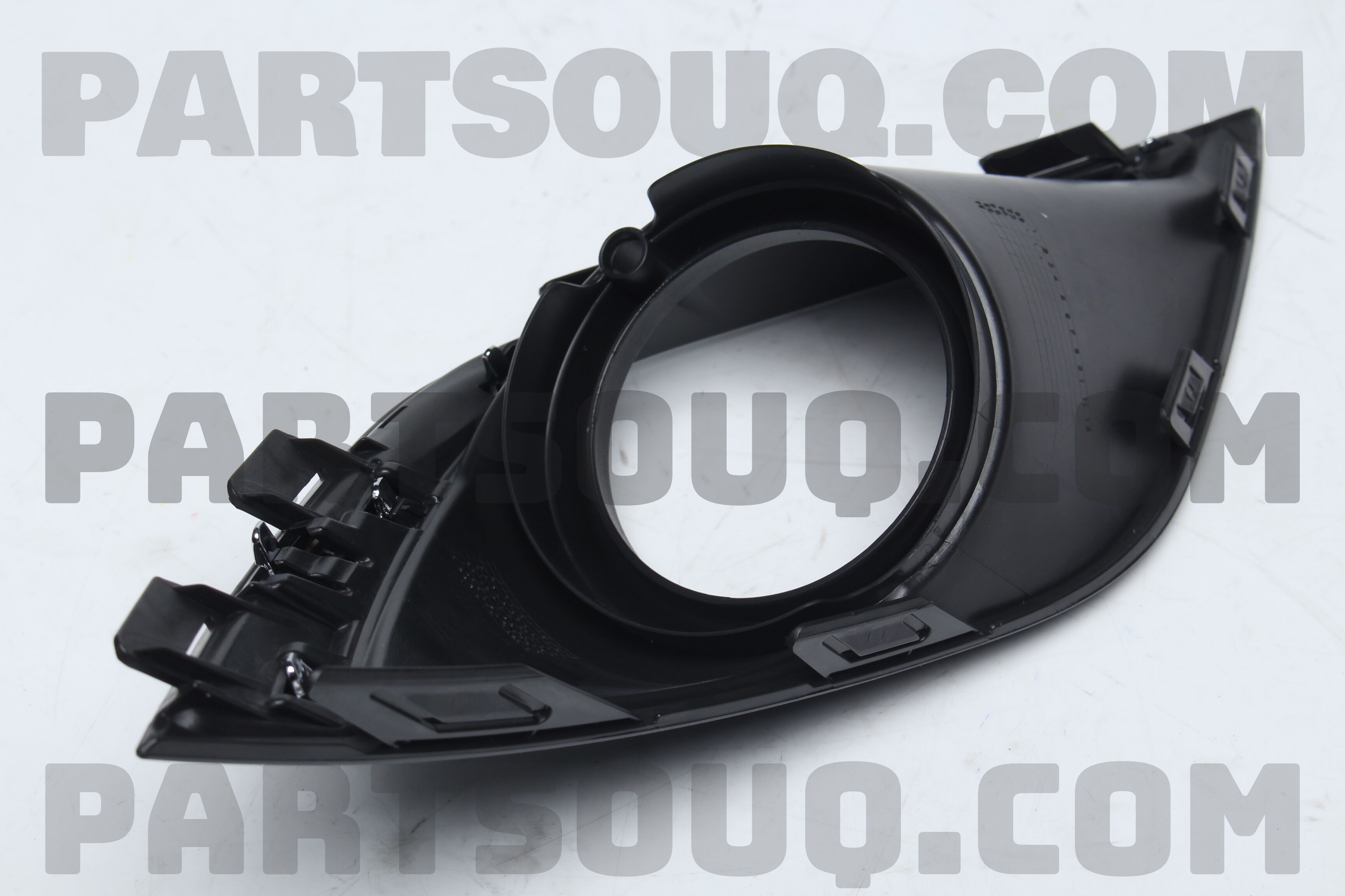 GARNISH,FR BUMPER,LH 6400L215 | Mitsubishi Parts | PartSouq