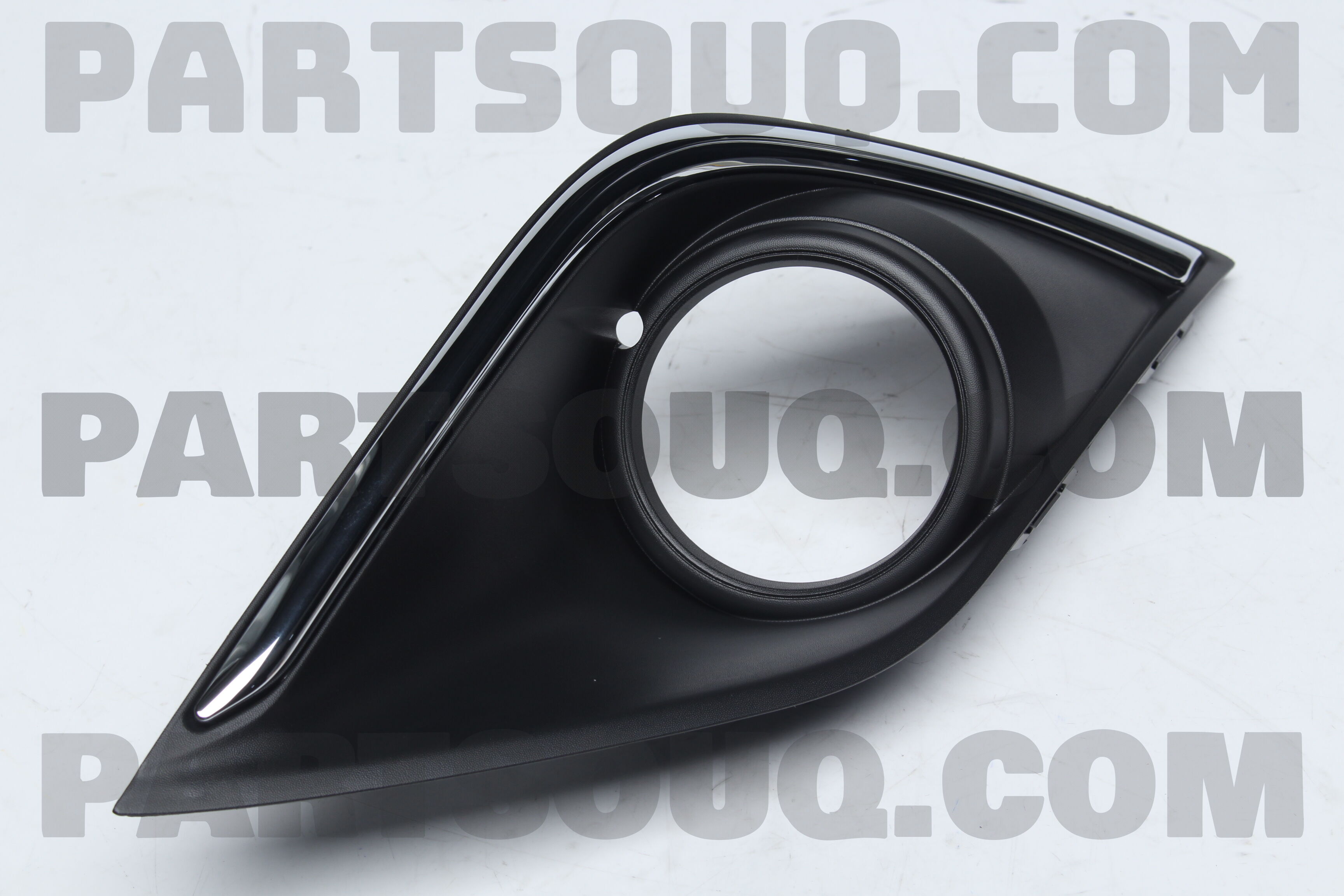 GARNISH,FR BUMPER,LH 6400L215 | Mitsubishi Parts | PartSouq