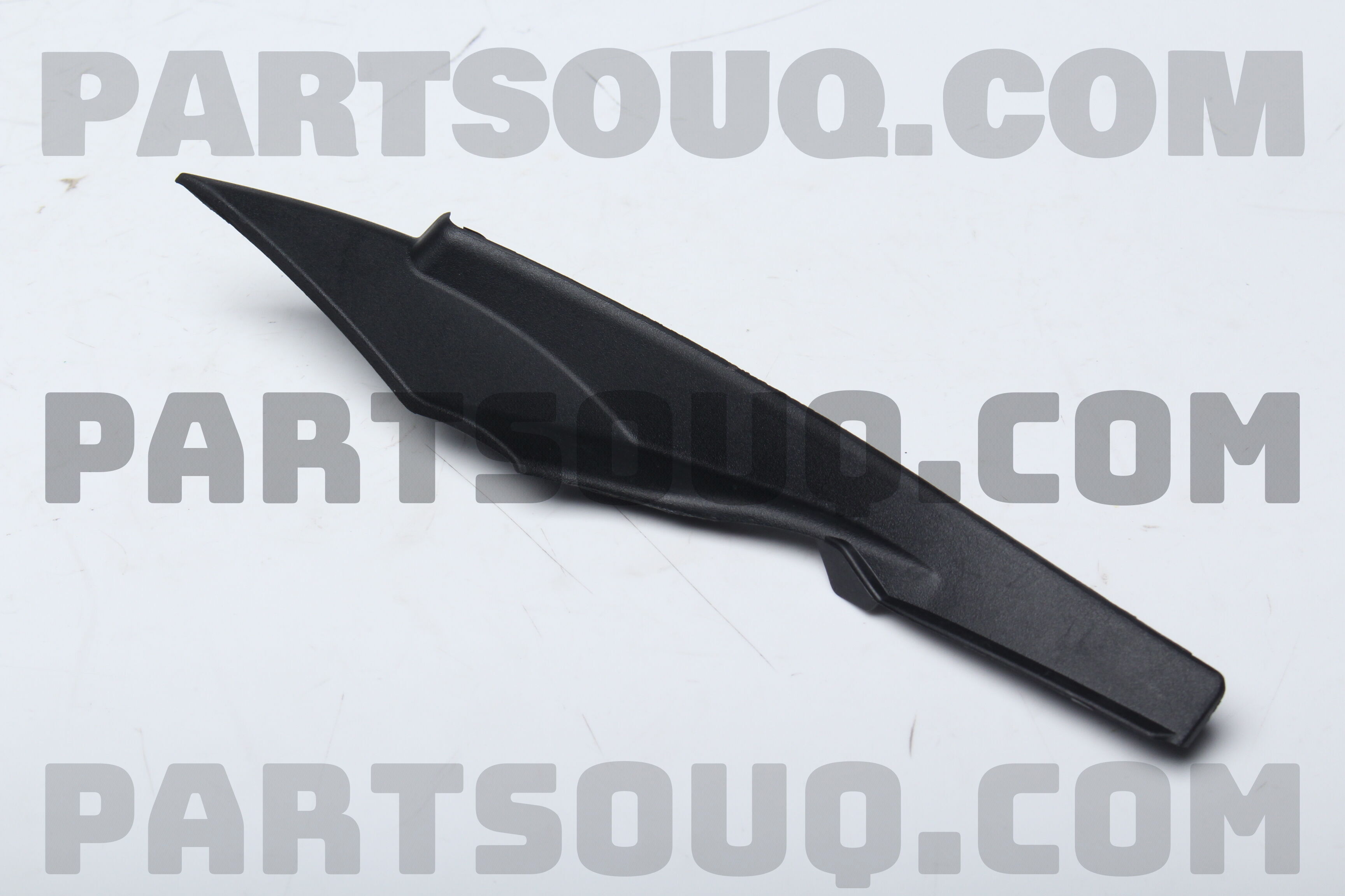 COVER,FR DECK,RH 7405A192 | Mitsubishi Parts | PartSouq