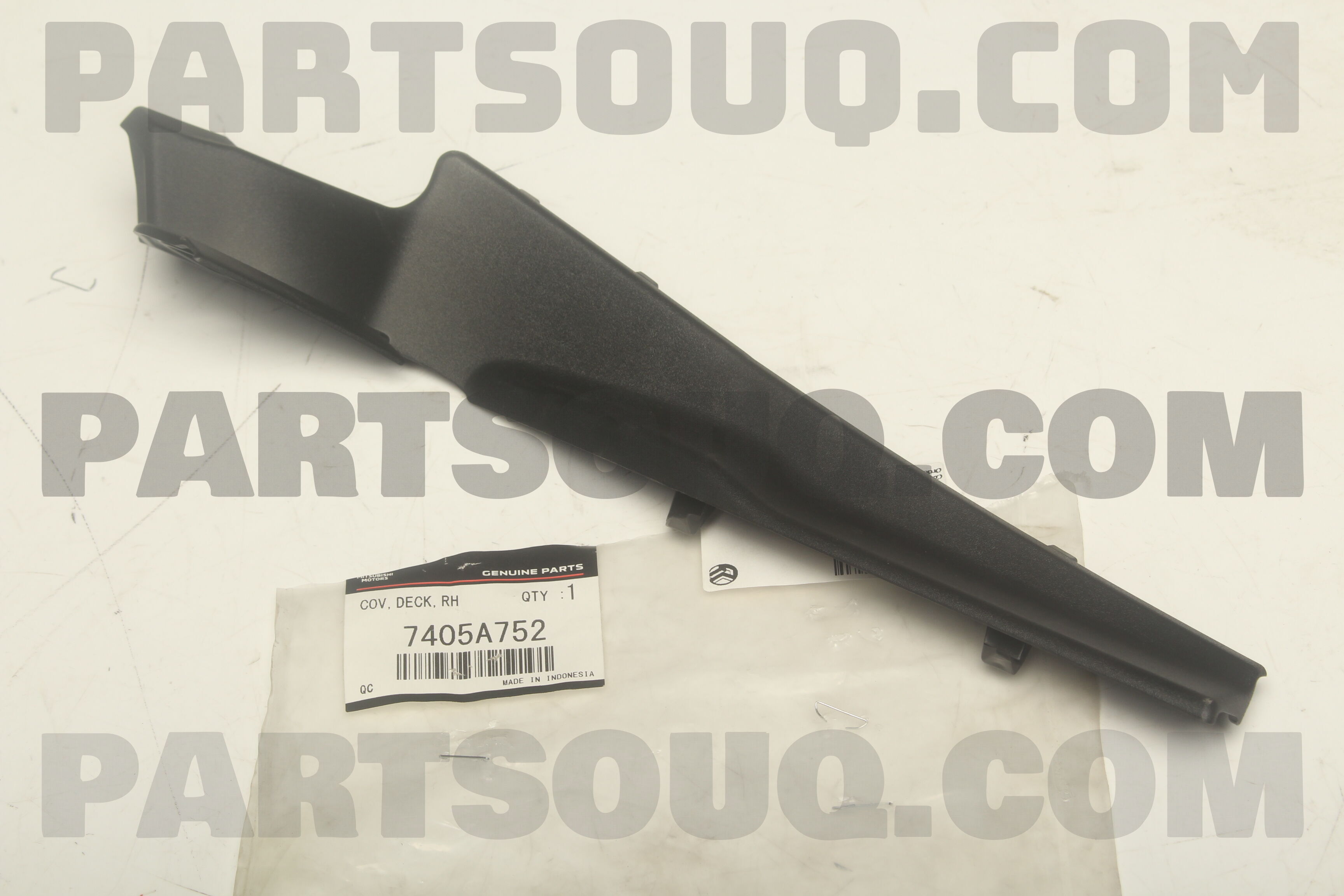 COVER,FR DECK,RH 7405A752 | Mitsubishi Parts | PartSouq