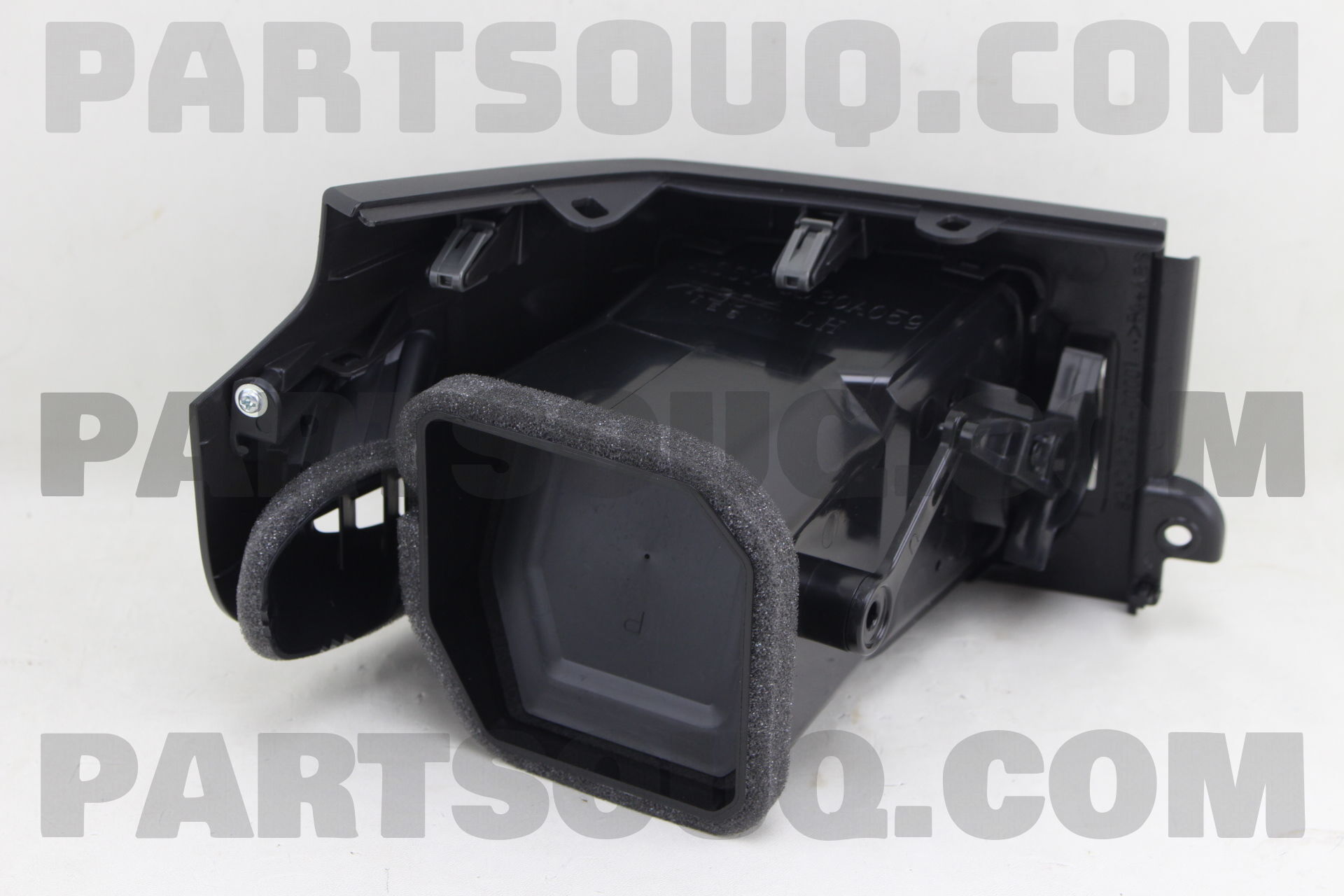 AIR OUTLET,INST PNL SIDE,L 8030A059XA | Mitsubishi Parts | PartSouq