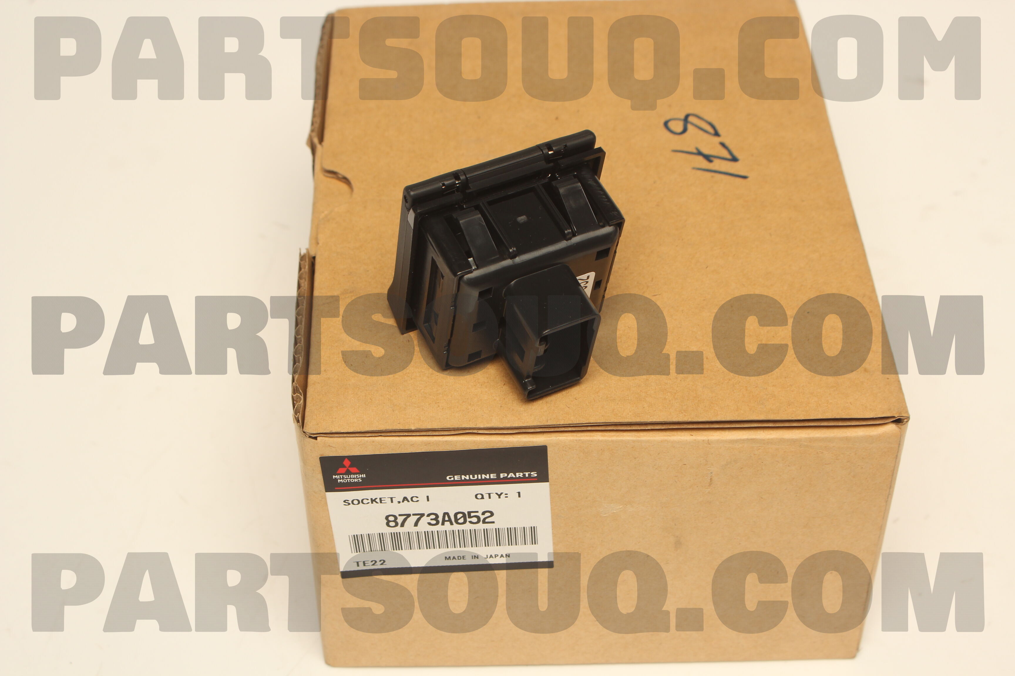 SOCKET,AC INVERTER 8773A052 | Mitsubishi Parts | PartSouq