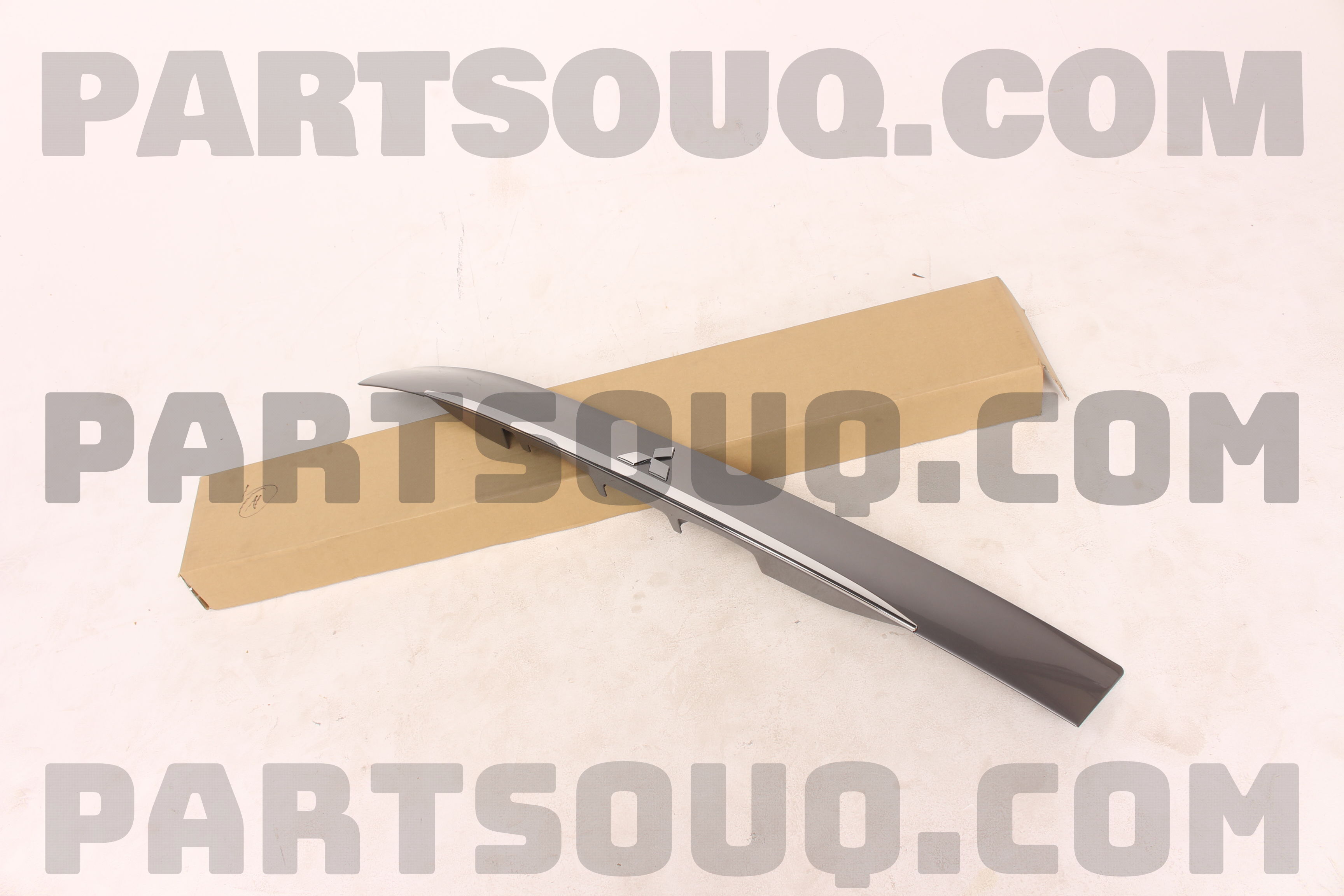 GARNISH,TAILGATE 90810W026P | Mitsubishi Parts | PartSouq