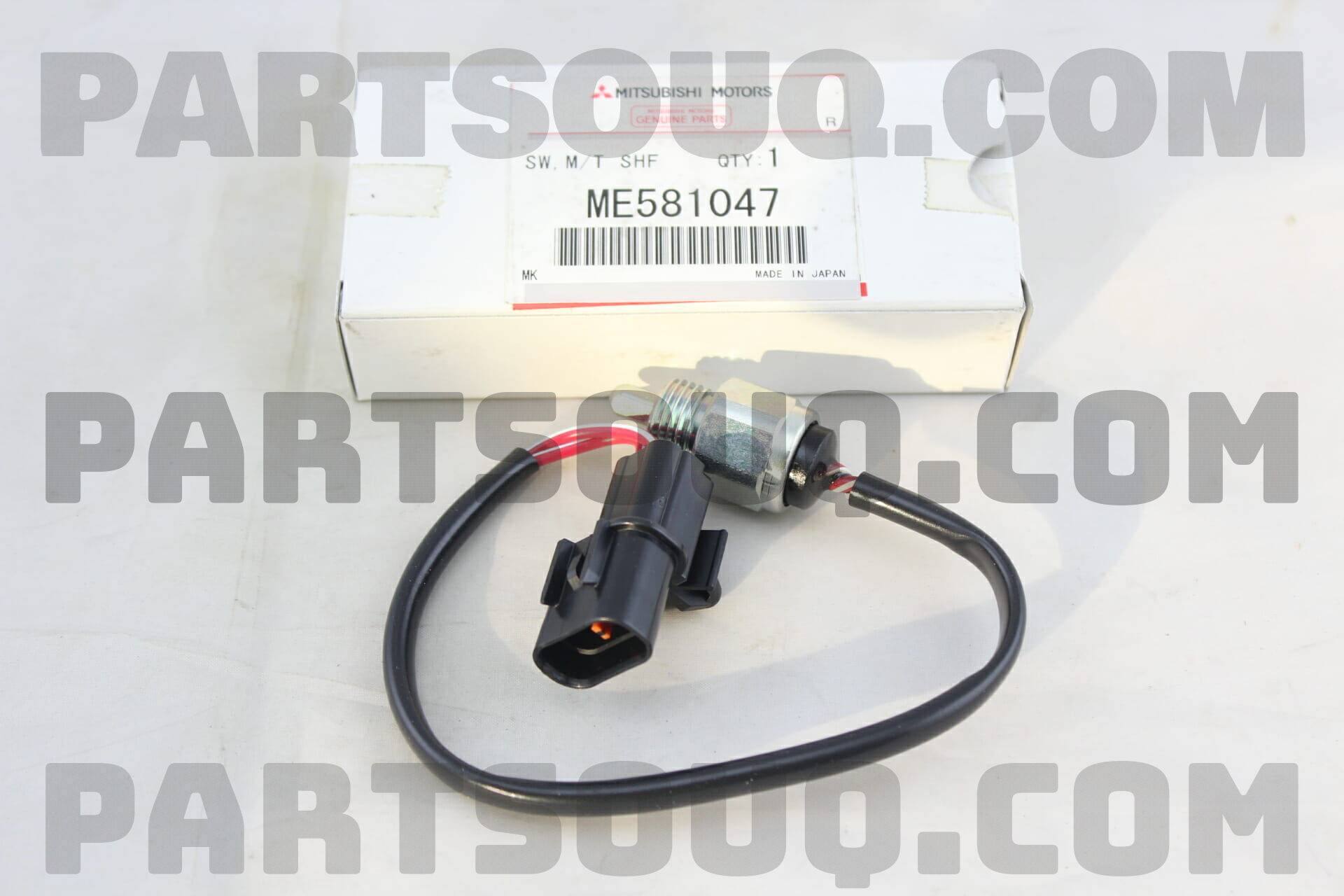 SWITCH,M/T G/SHF B/U MR195296 | Mitsubishi Parts | PartSouq