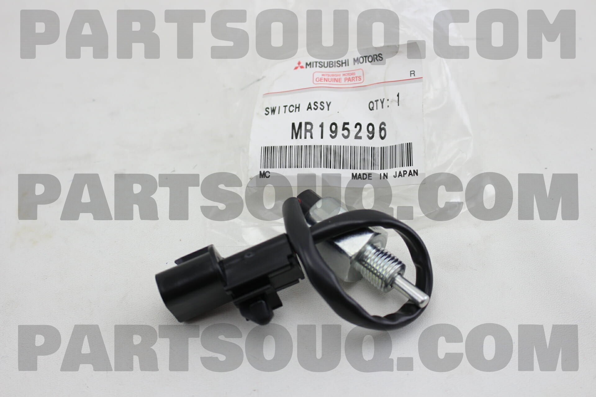 SWITCH,M/T G/SHF B/U MR195296 | Mitsubishi Parts | PartSouq