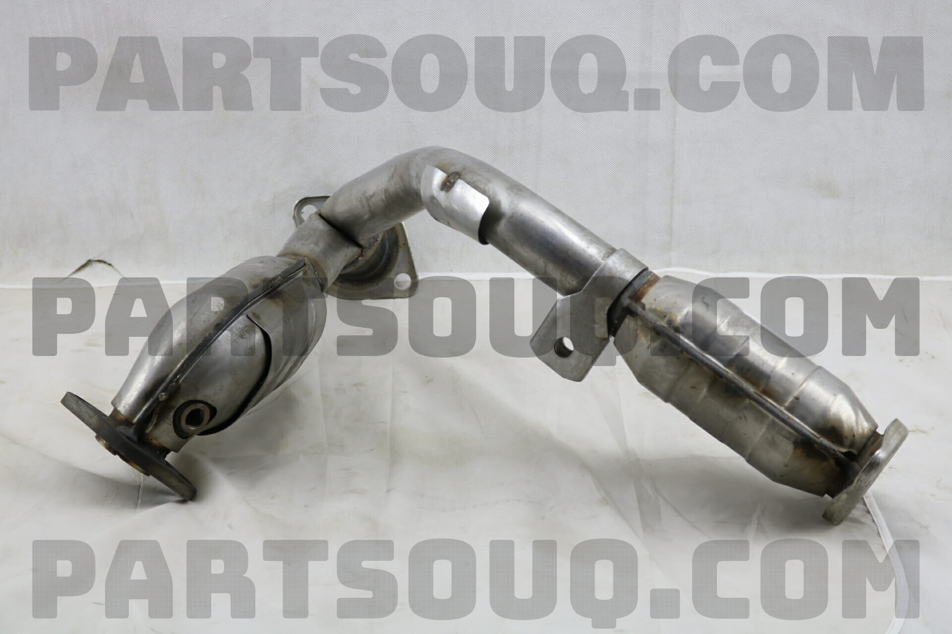 CONVERTER ASSY,CATALYTIC MR404933 | FUSO Parts | PartSouq