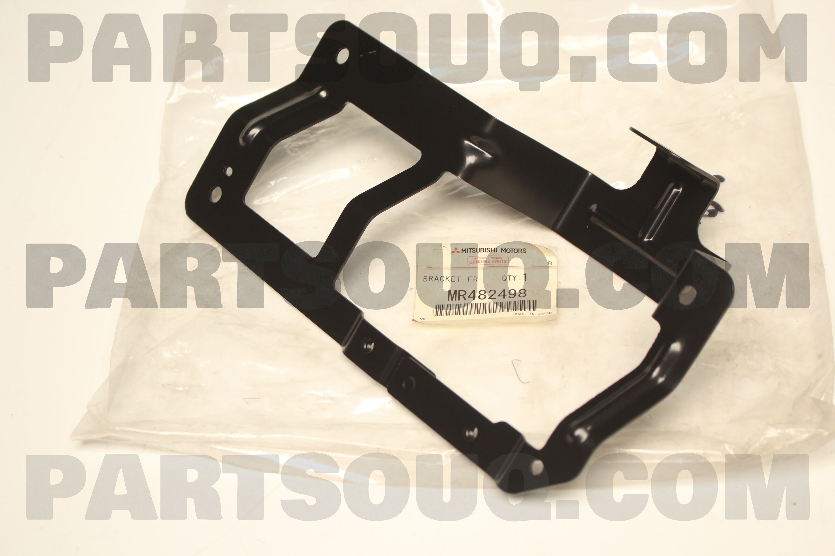 BRACKET,FR FOG LAMP,RH MR482498 | Mitsubishi Parts | PartSouq