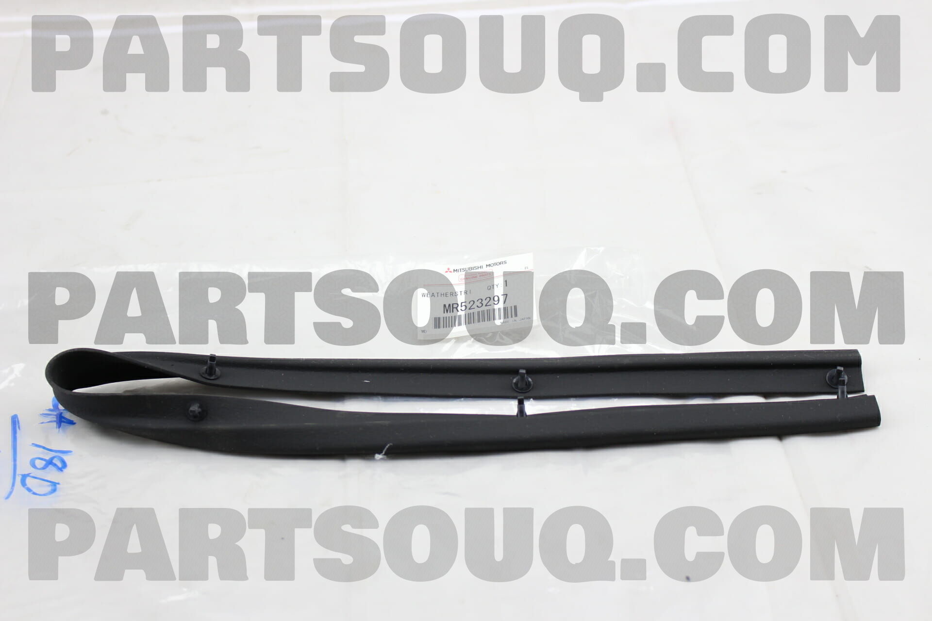 WEATHERSTRIP,HOOD SIDE,LH MR523297 | Mitsubishi Parts | PartSouq
