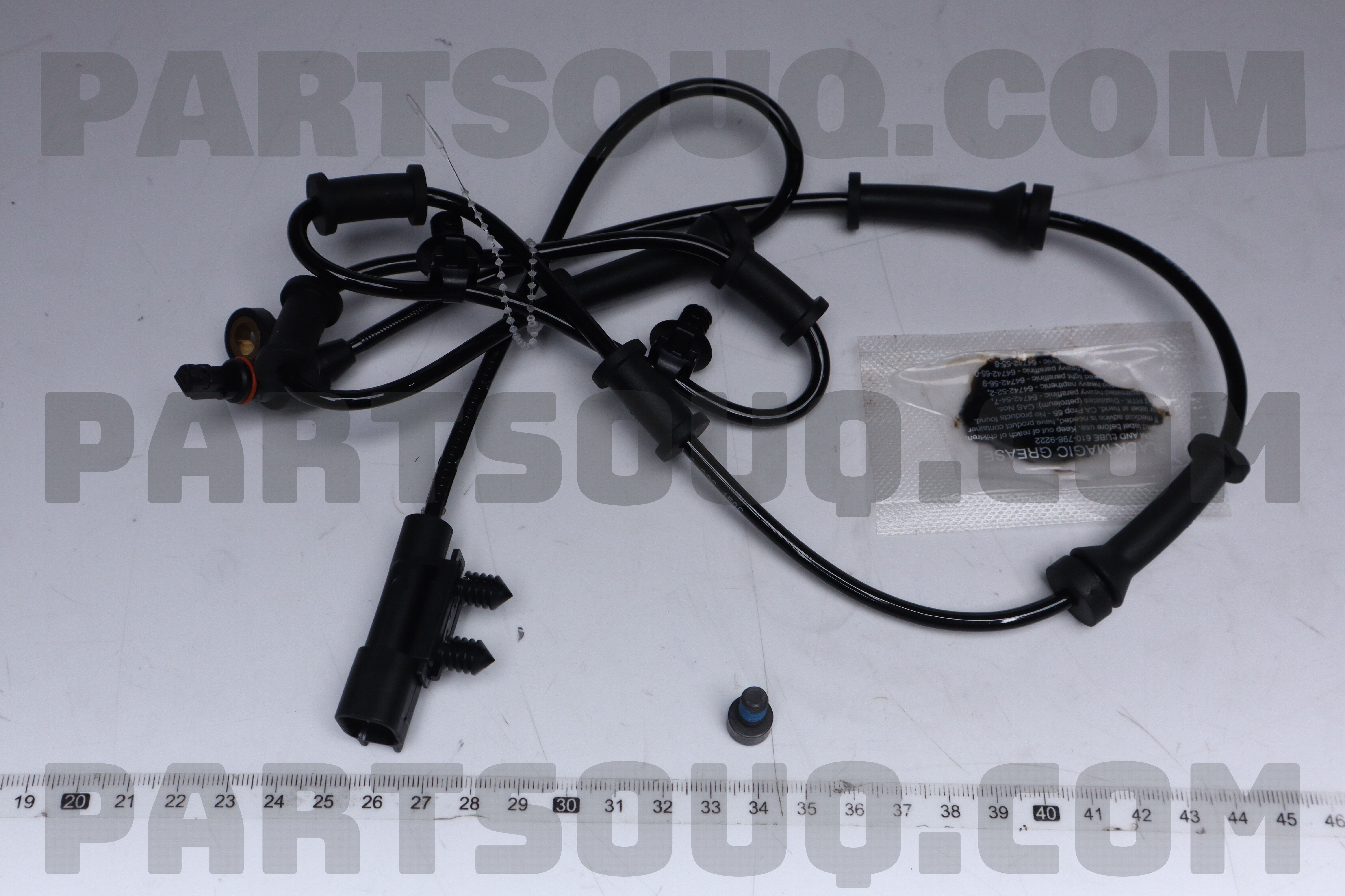SENSOR WHEEL SPEED CHRYSLER 68003281AF | Mopar Parts | PartSouq
